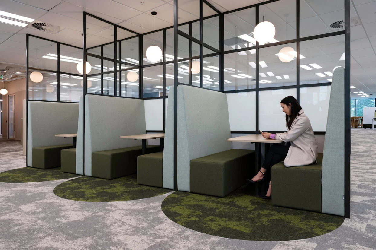 Built-in desk power outlets | SmartSpace Workplace Solutions