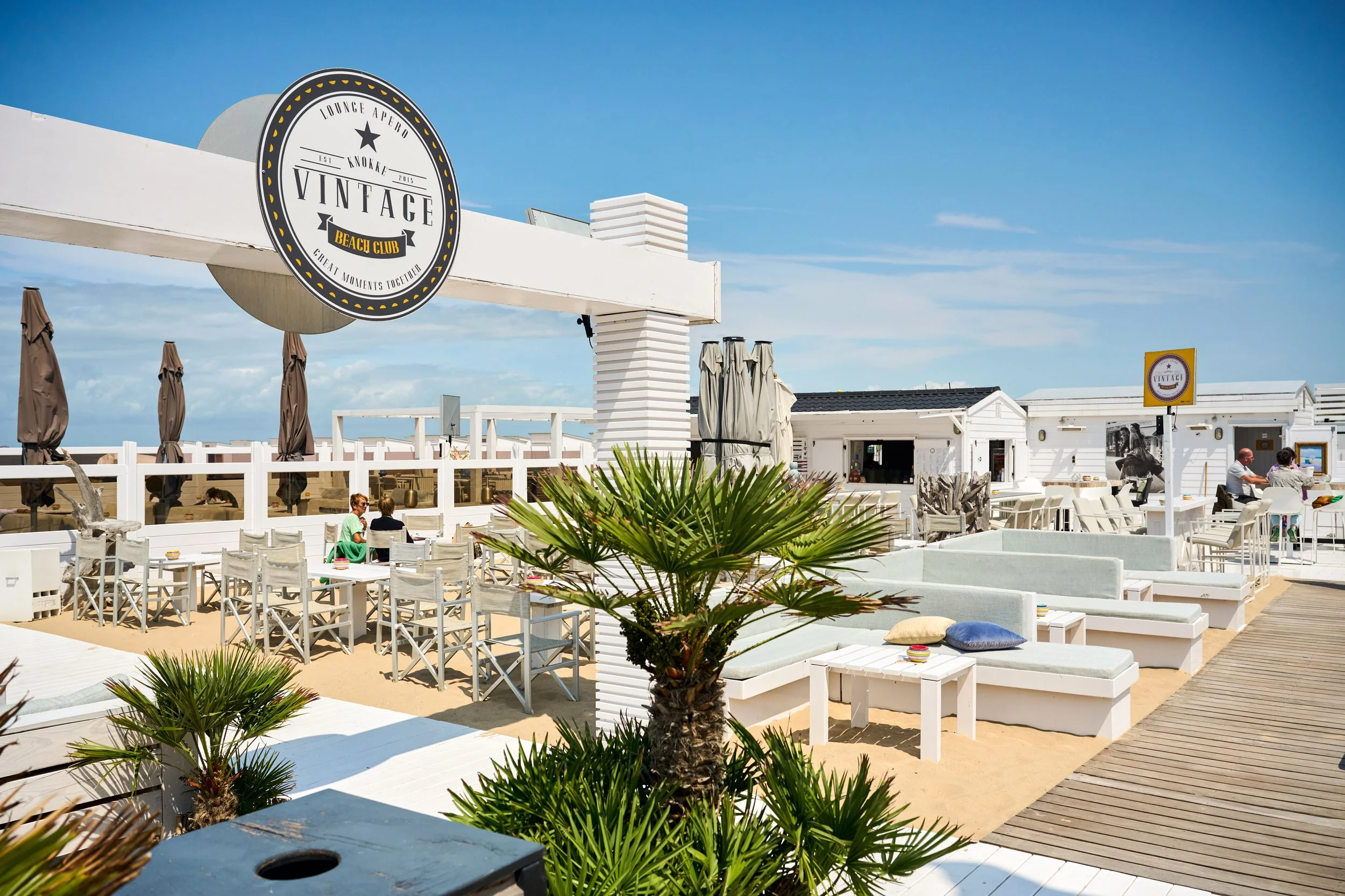 Vintage Beach Club — POLLEN