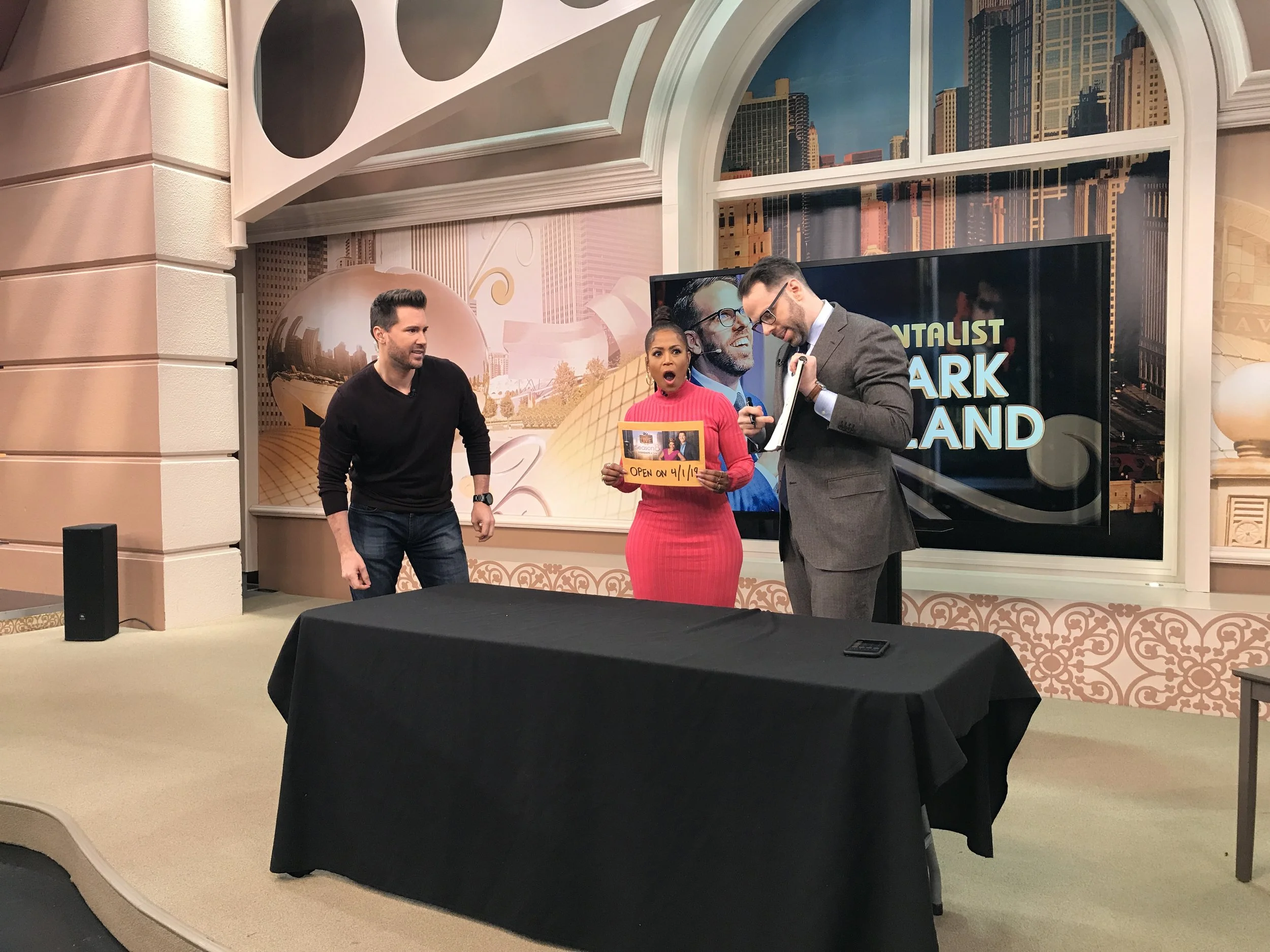 Photos — Mark Toland | Chicago Mentalist & Mind Reader