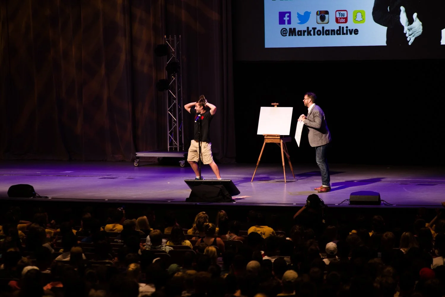 Mark Toland - Chicago Mentalist & Mind Reader