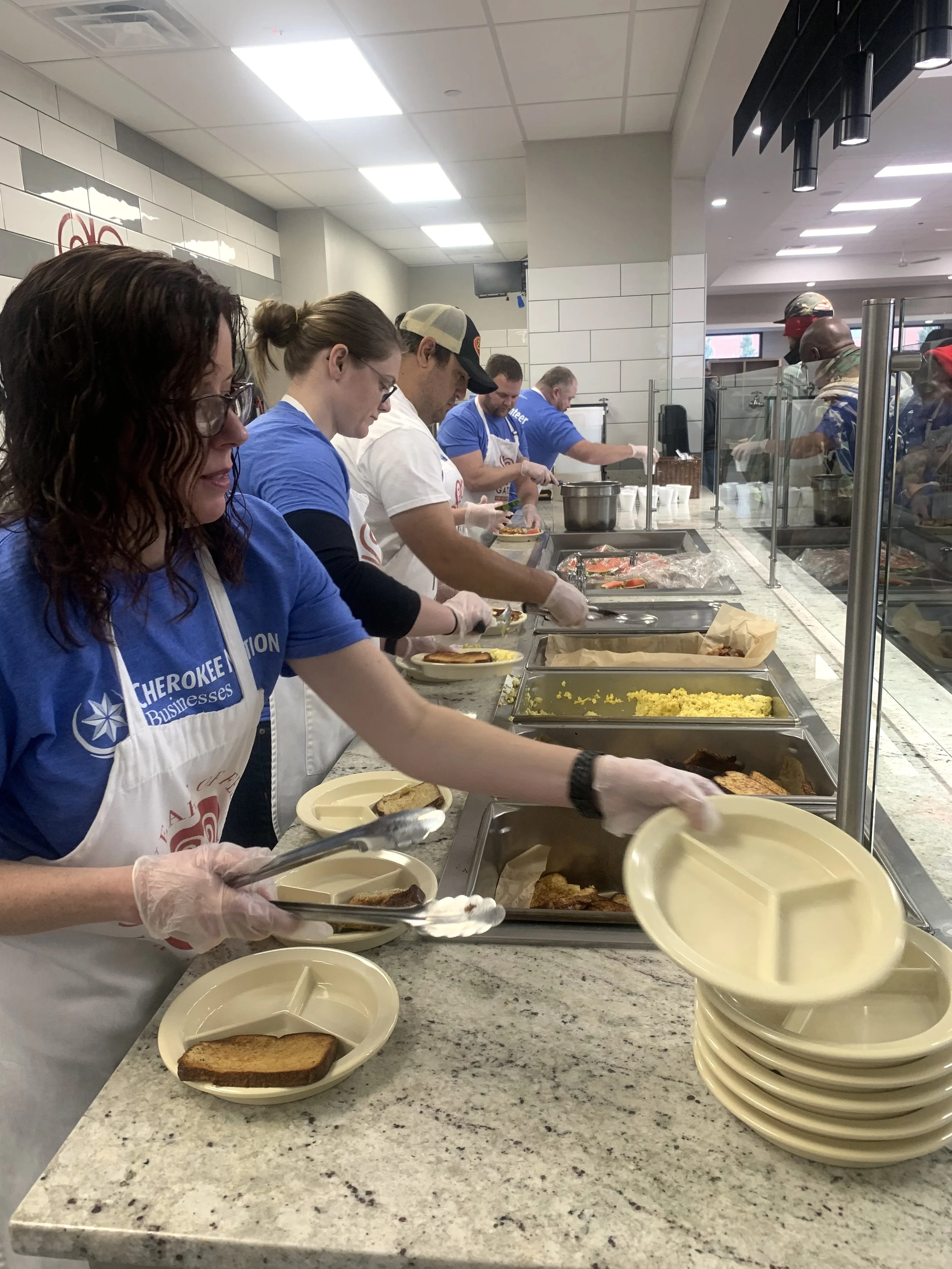 Volunteer — Iron Gate Tulsa
