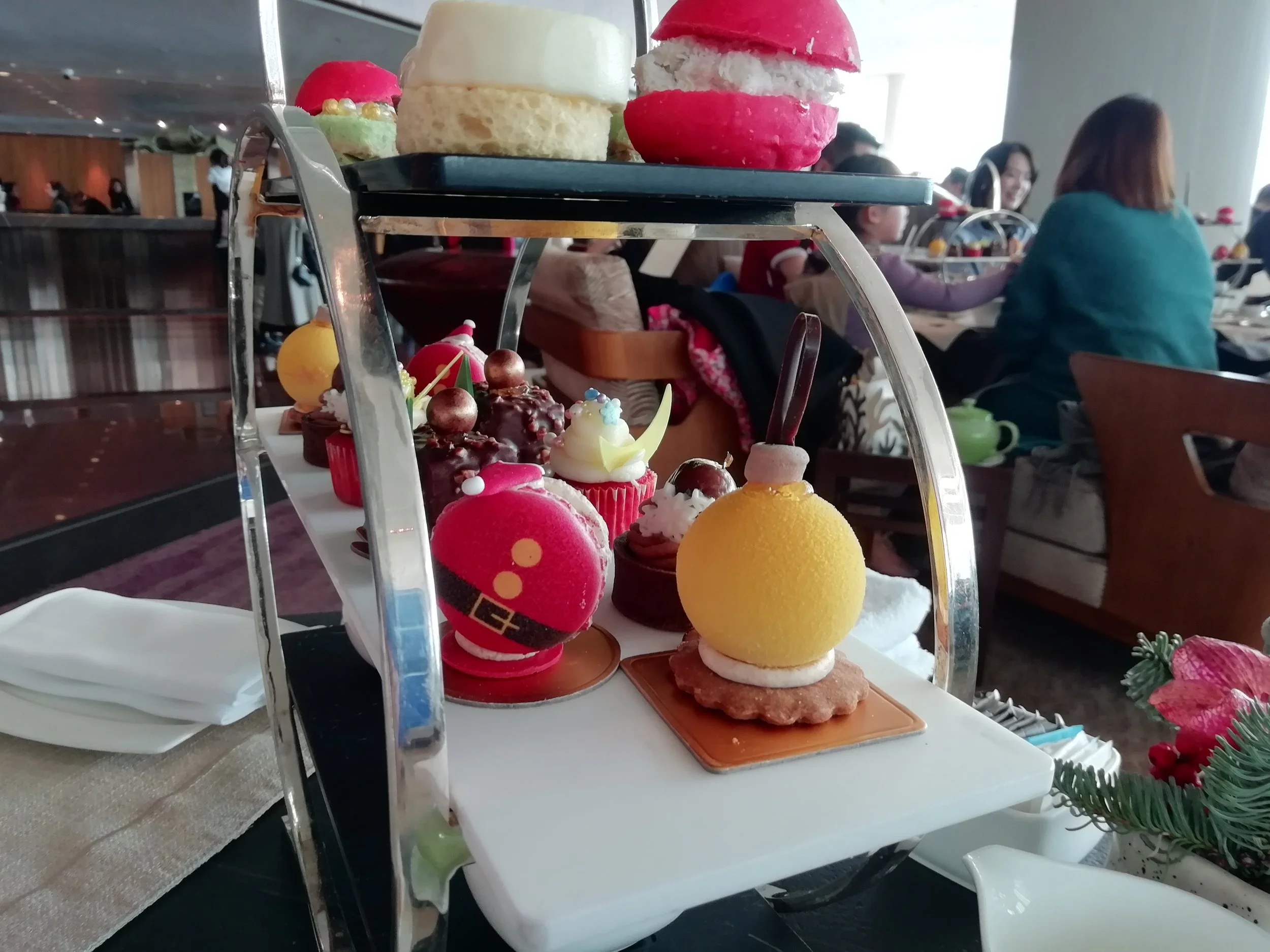 Festive Afternoon Tea - Intercontinental Hotel (again) — Reach Up For ...