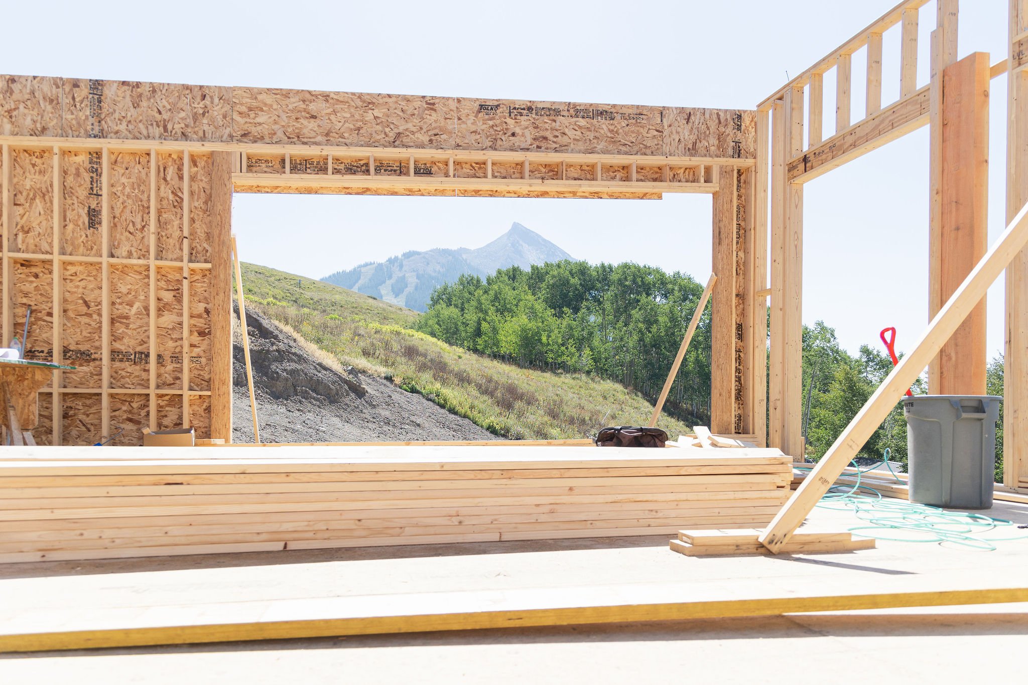 Shape Architecture Studio — Mt CB Modern