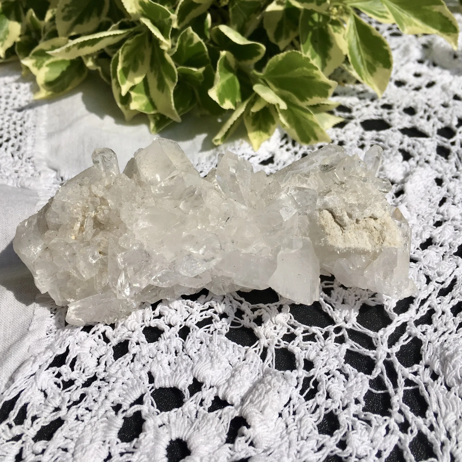 Crystal Clusters - Quartz-sue weaver