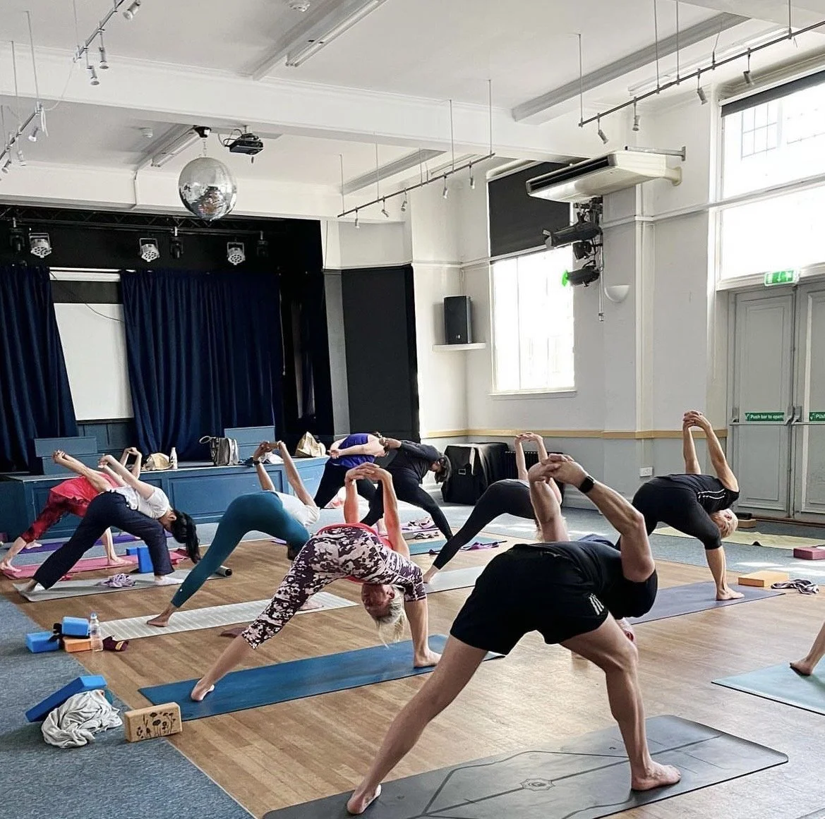 Yoga in Ealing & LIVE on Zoom - Yoga Classes in Ealing