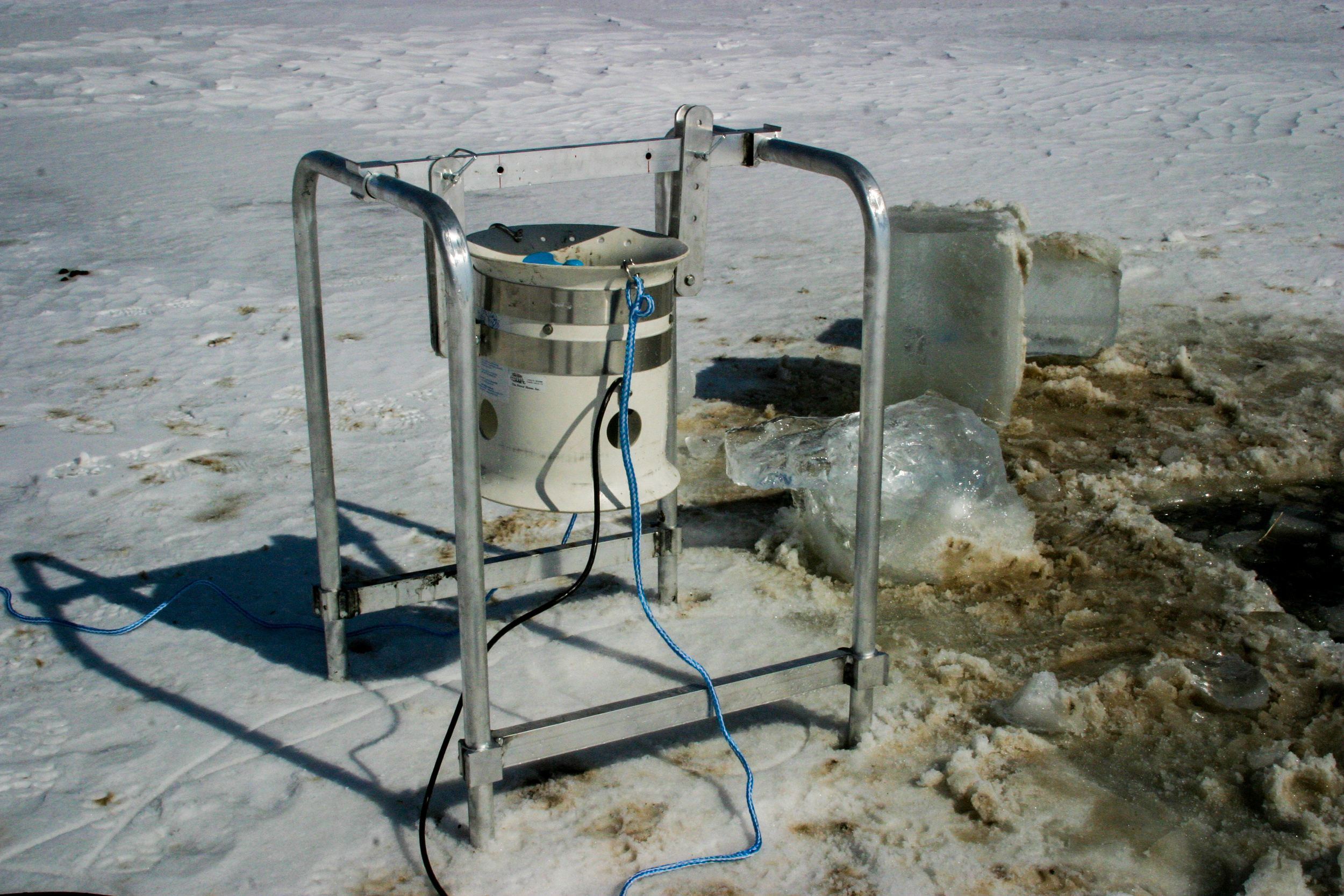 Ice Eater — Hotwoods