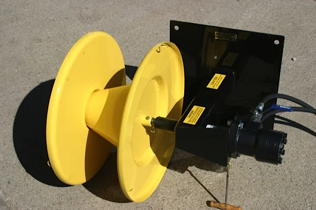 Universal Winder — Hotwoods