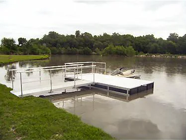 816 Dock System — Hotwoods