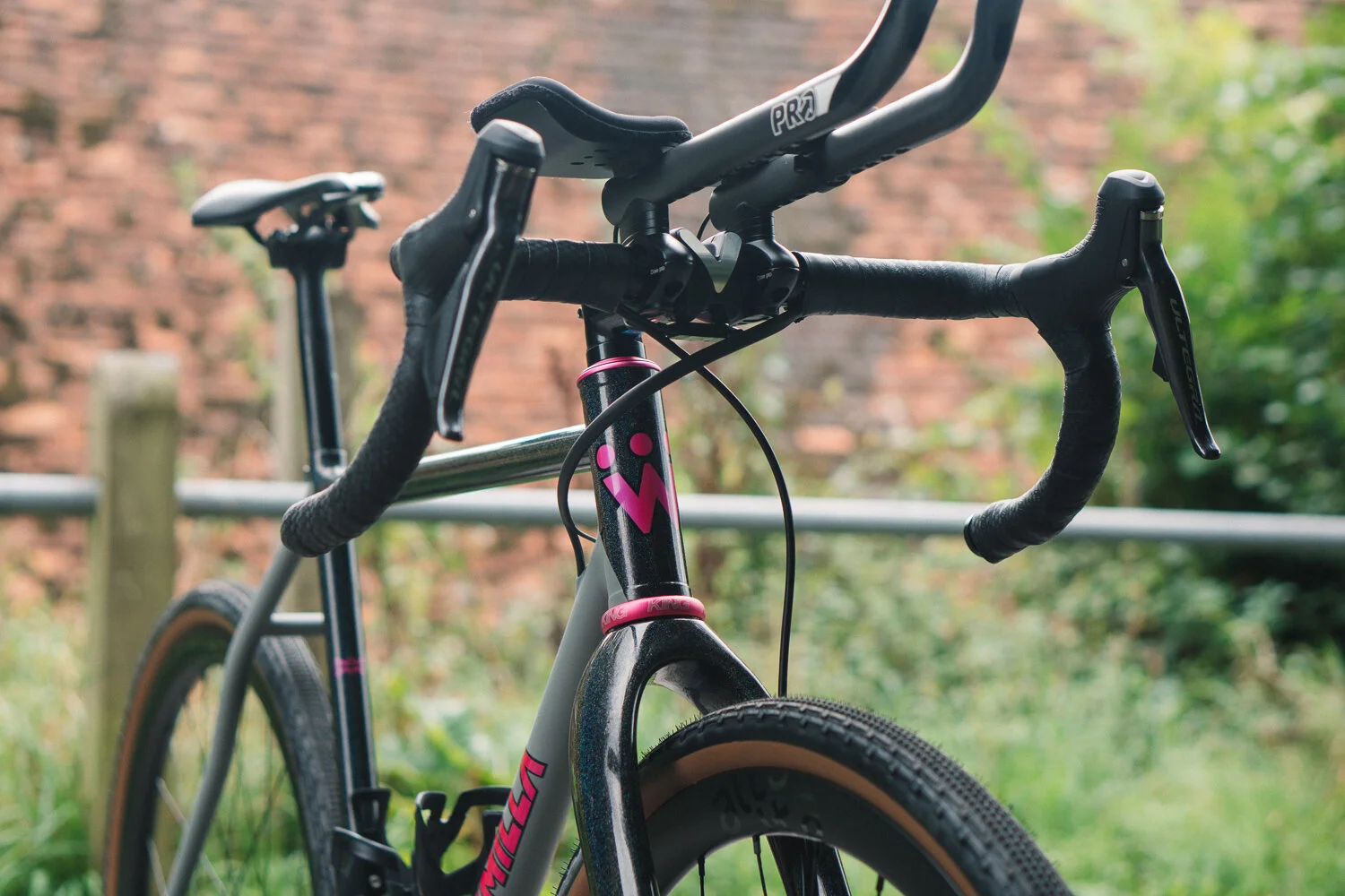 The WyndyMilla x Spoon Customs Gravel bike for Cycling across AUSTRALIA ...