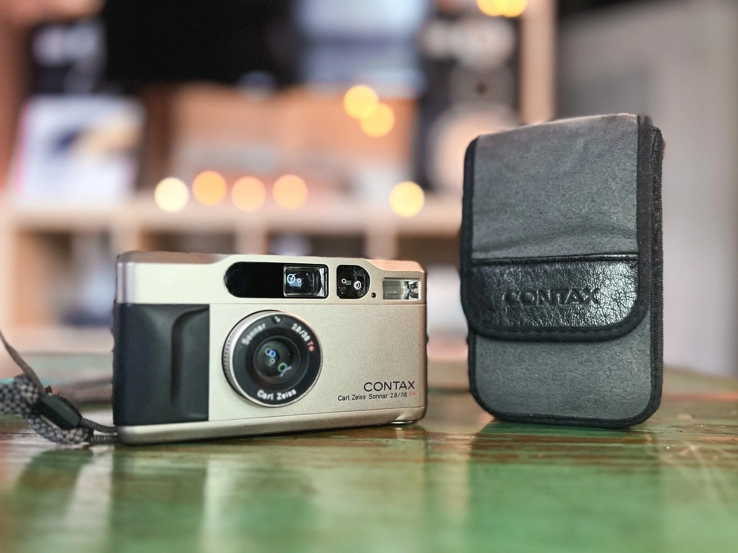 Contax T2 35 mm Camera Review with Samples Photos | Is the Contax T2 ...