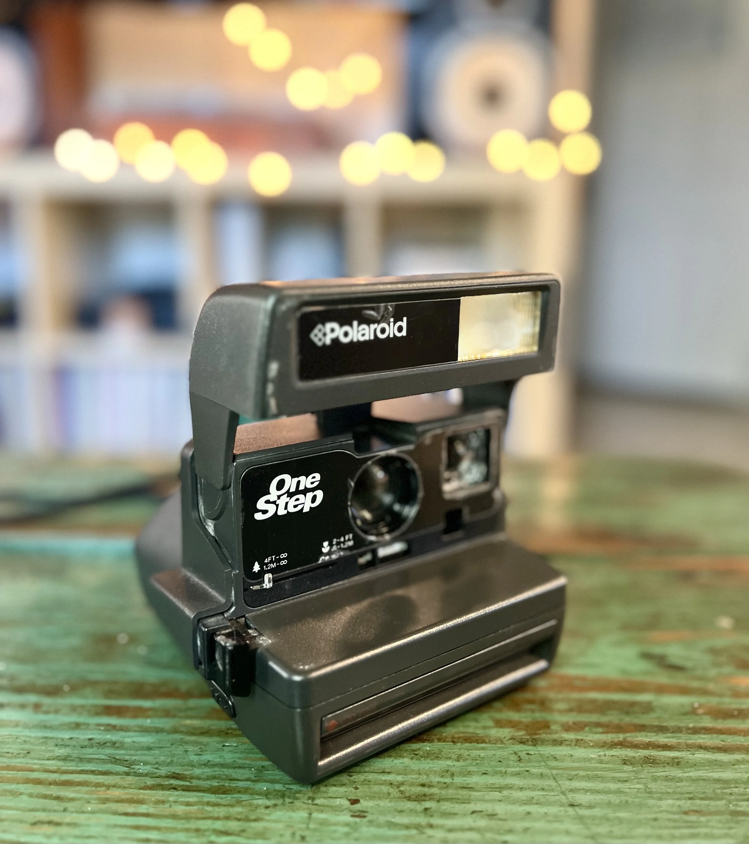 5 Reasons to Buy a Polaroid One-Step 600 Camera | Film Photography ...