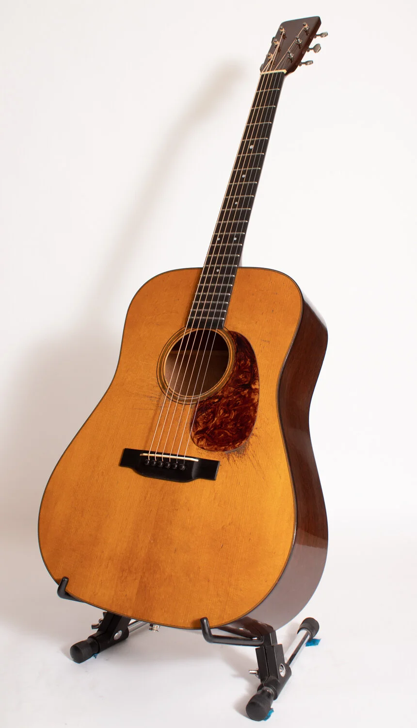 Dreadnought — Pre-War Guitars
