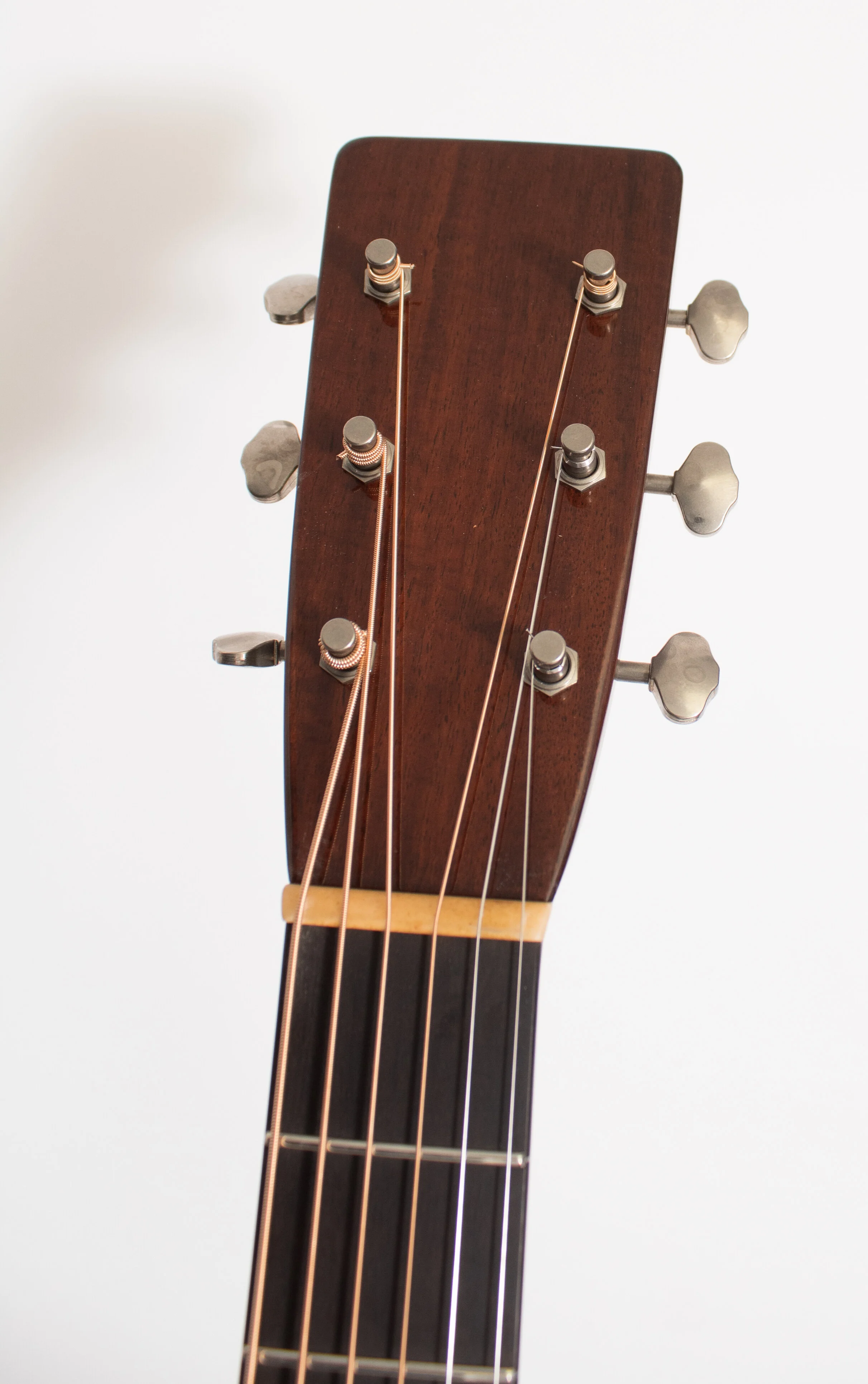 Single-0 — Pre-War Guitars Co.