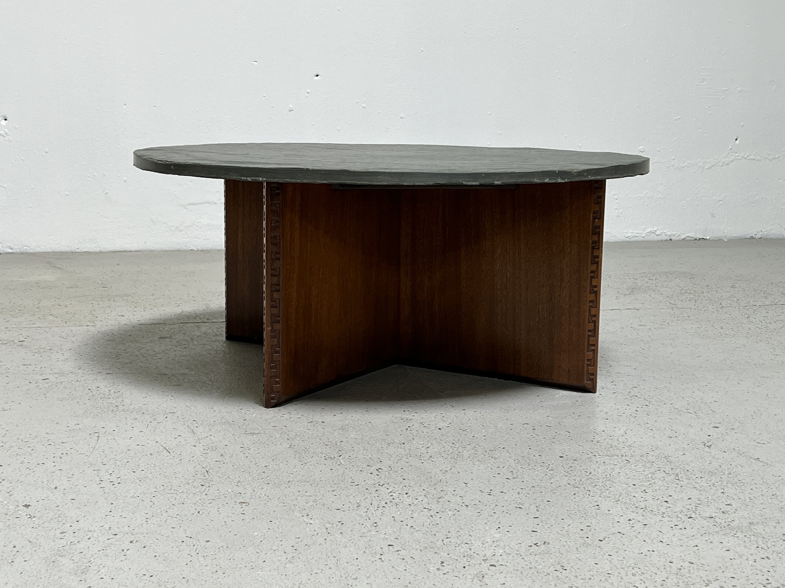Tables — sputnik modern