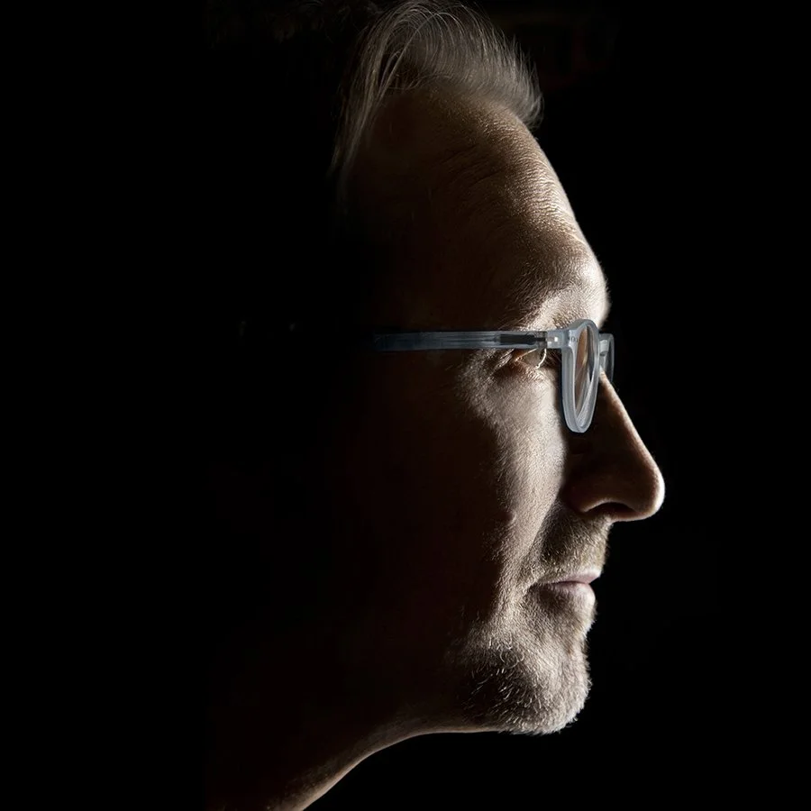 About — p e t e r b o s y