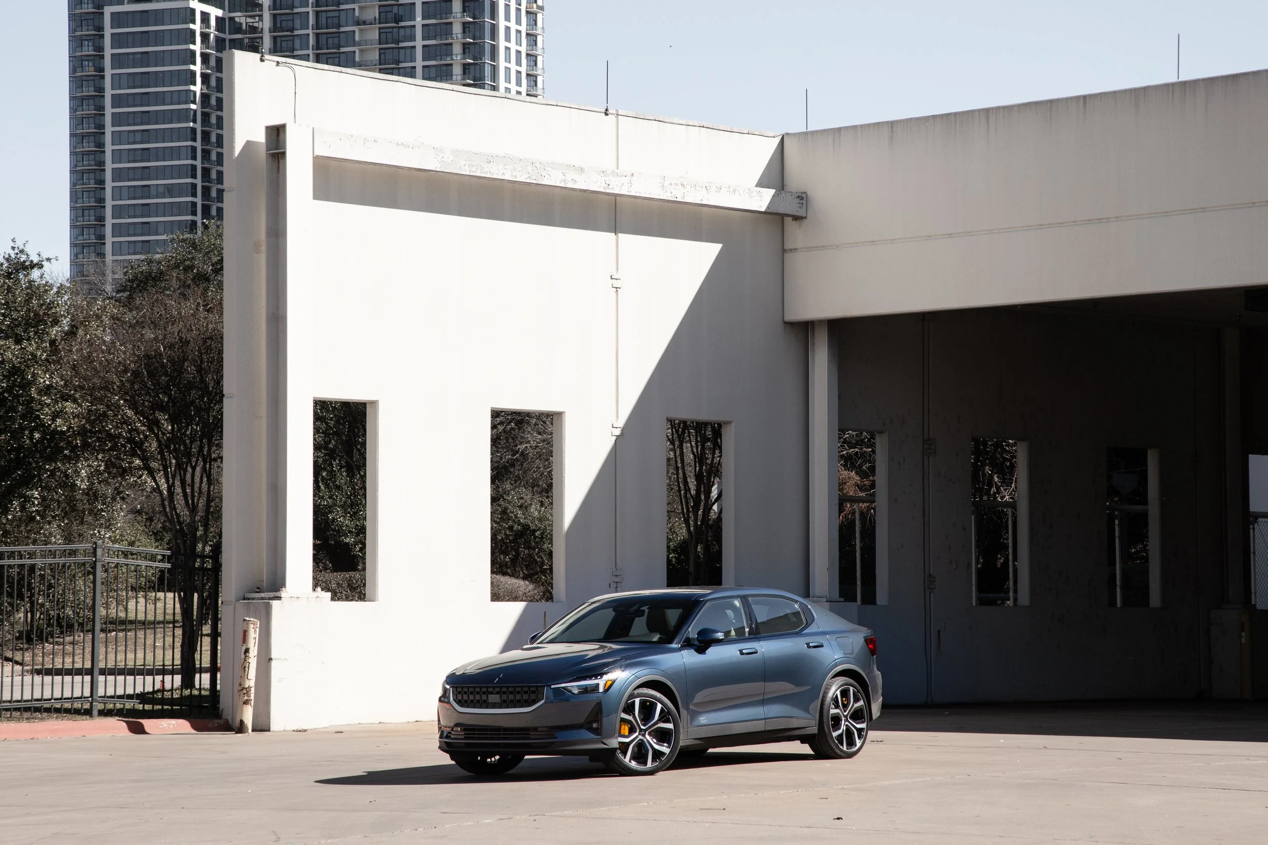 2022 midnight polestar 2 — alex tice gray