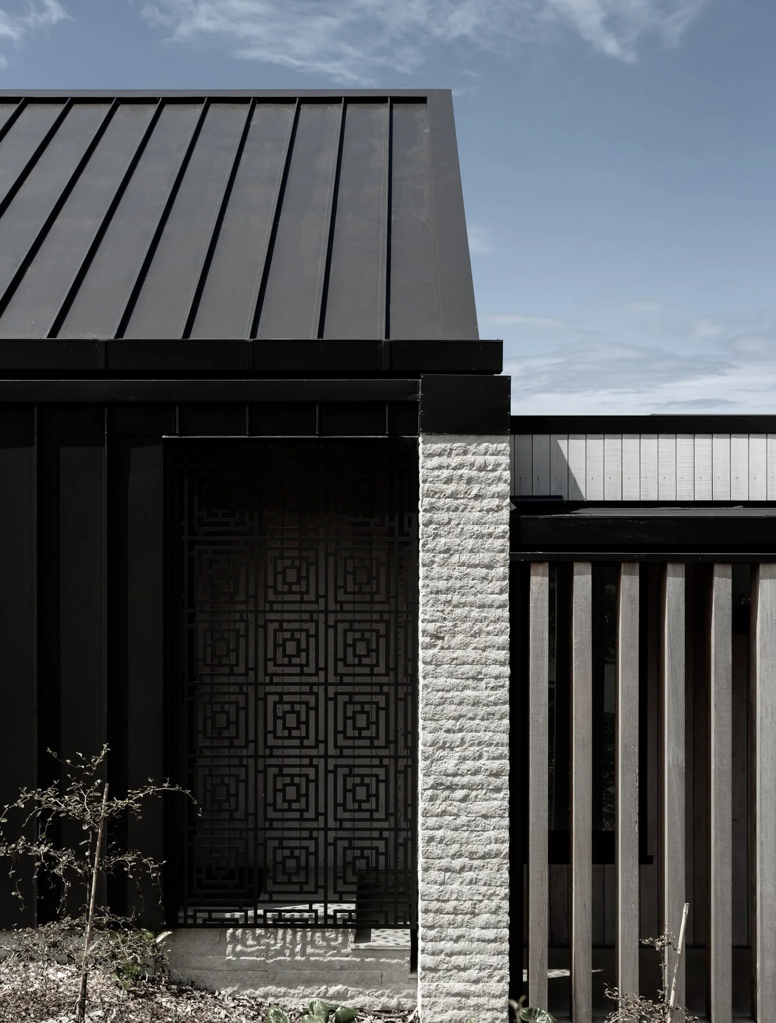 THE CONSTRUCTION COMPANY