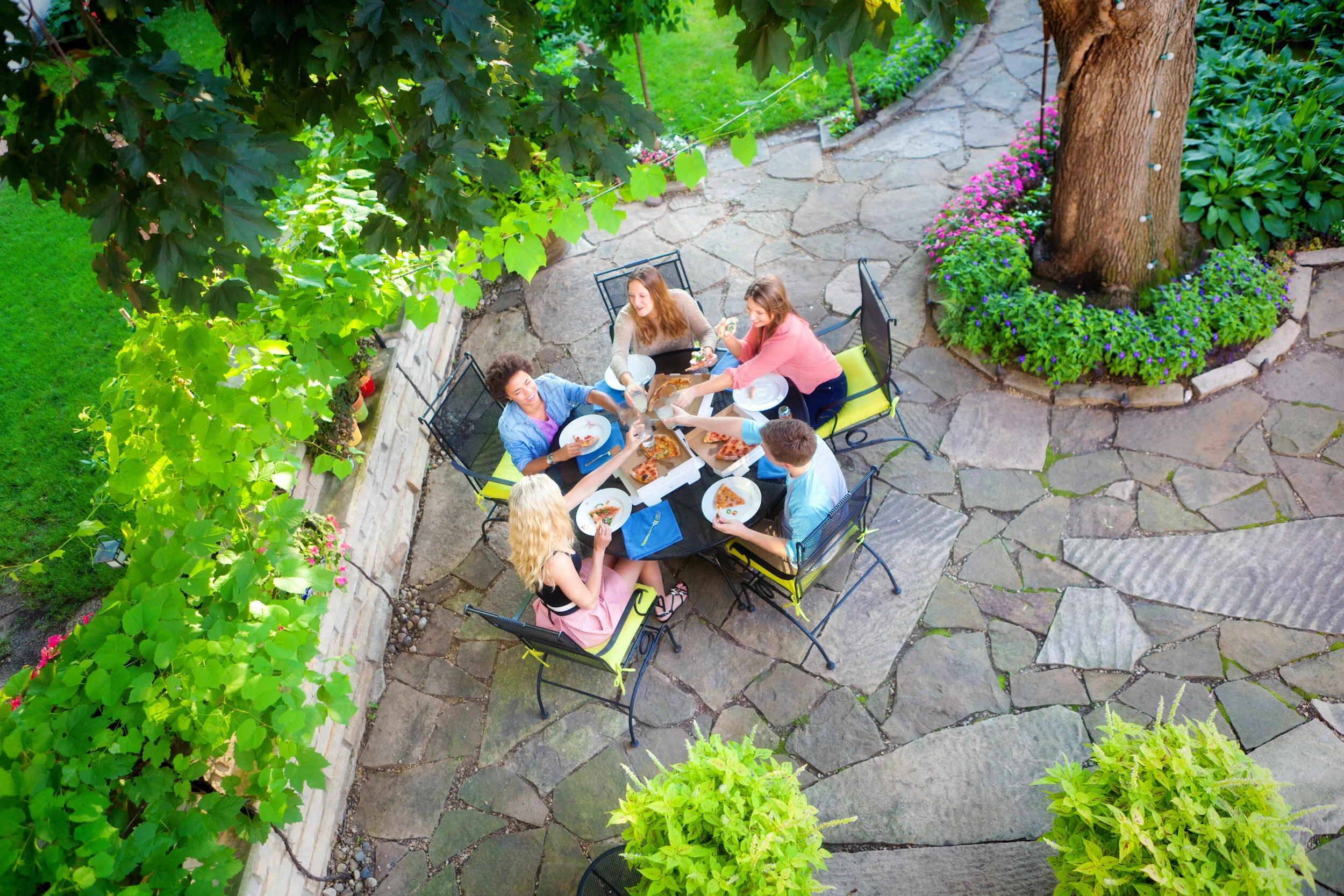 Supreme Scapes - Cincinnati Landscaper