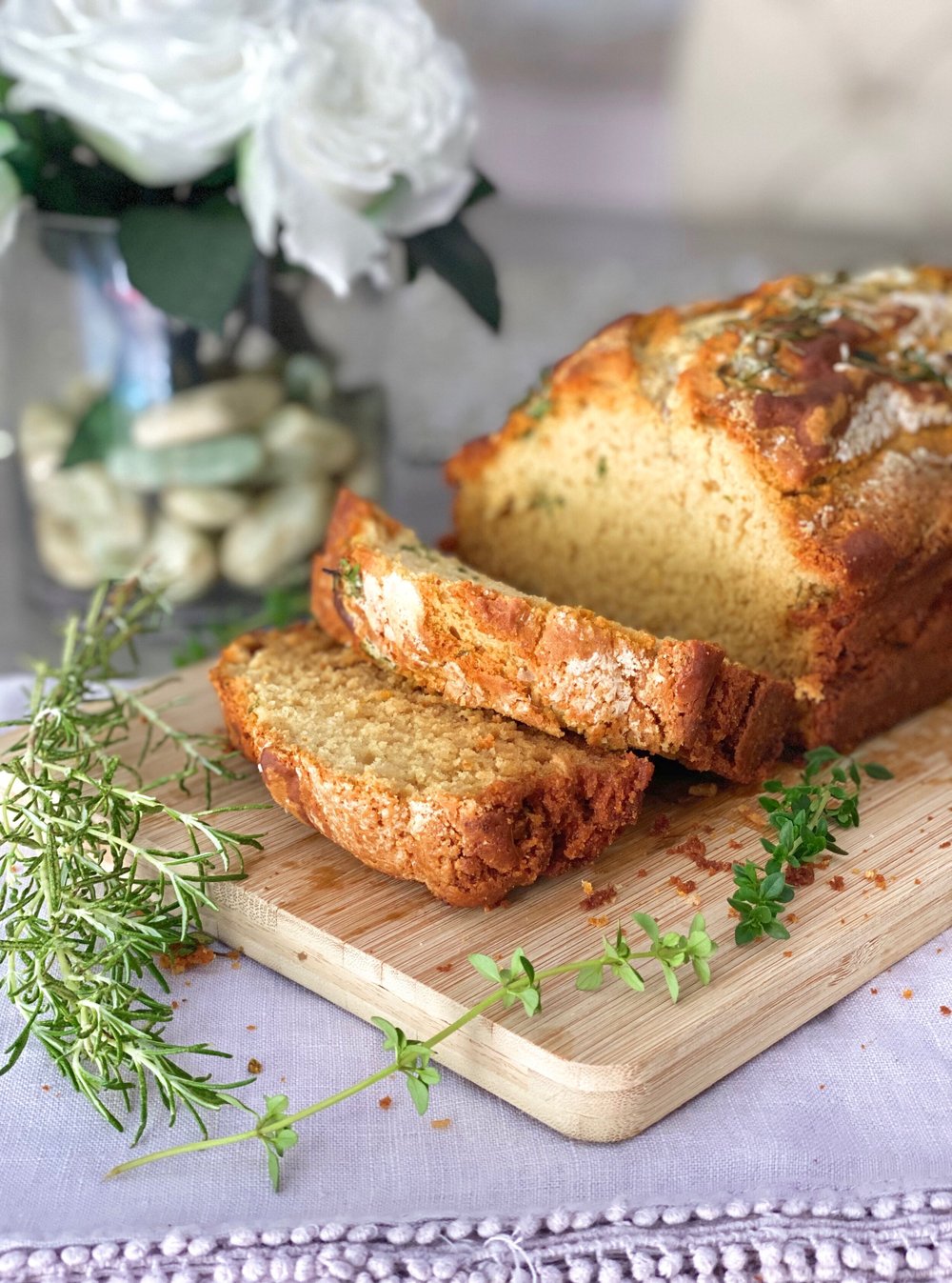 QUICK CRUMBLY ROSEMARY & THYME BREAD — Very Vanderpump