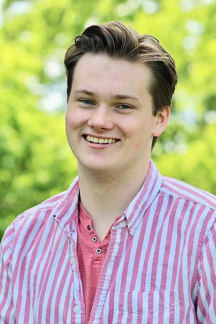 Alex Moon's Instagram, Twitter & Facebook on IDCrawl