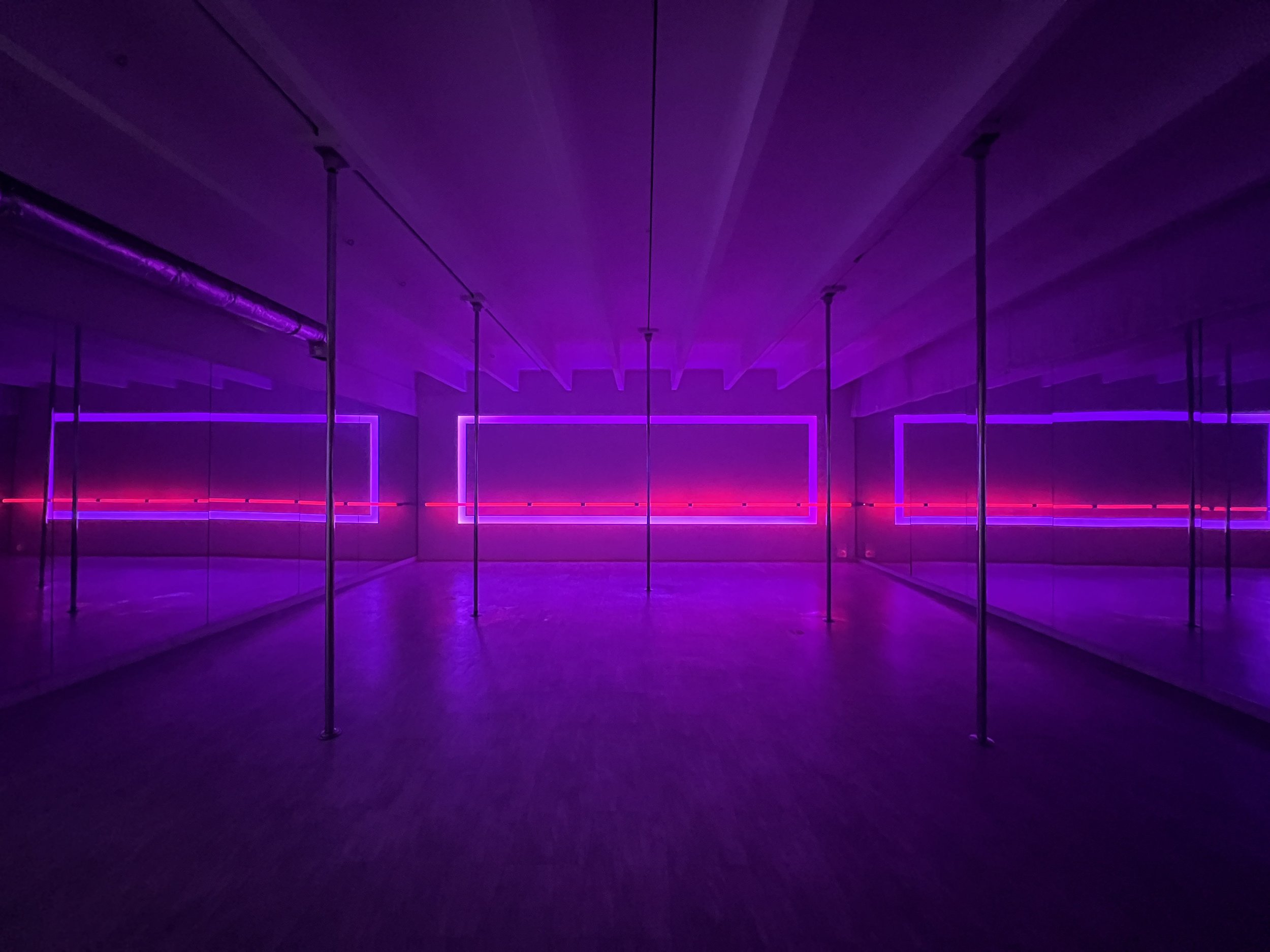 The Chrome Bar Pole Dance Studio In Nashville, TN