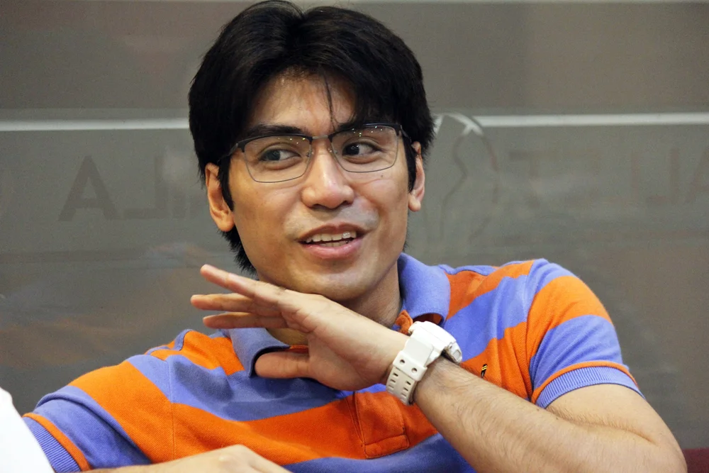 Ballet Dictionary: Fish dive — Ballet Manila Archives