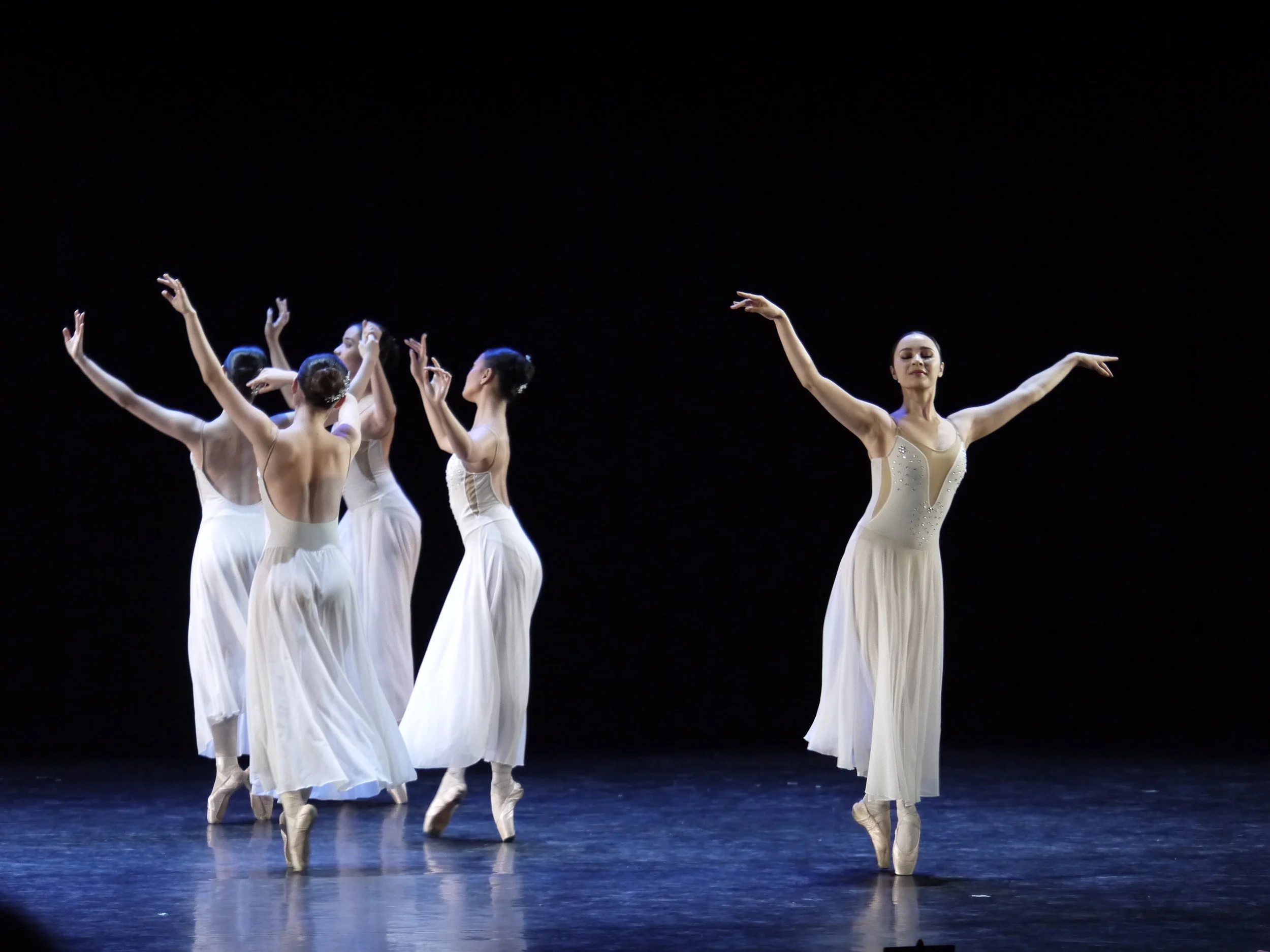 Emma Harris embraces new ballet experiences in her mother’s homeland ...