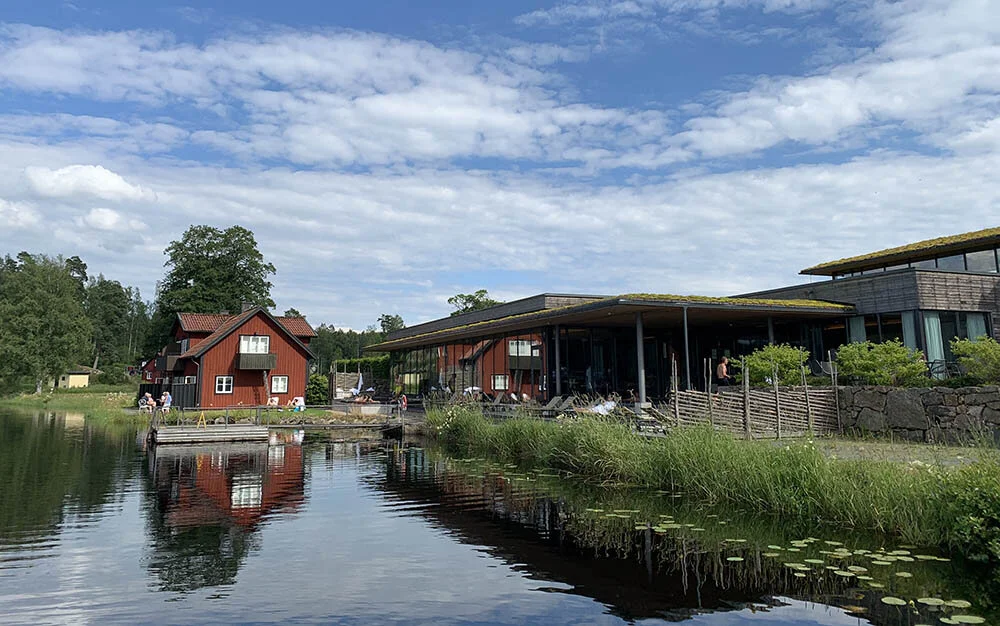 Ett besök på Hooks Herrgård — Come Fly with Me - en reseblogg