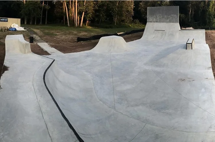 Pillar Design Studios - Green Manor Skate/BMX Park