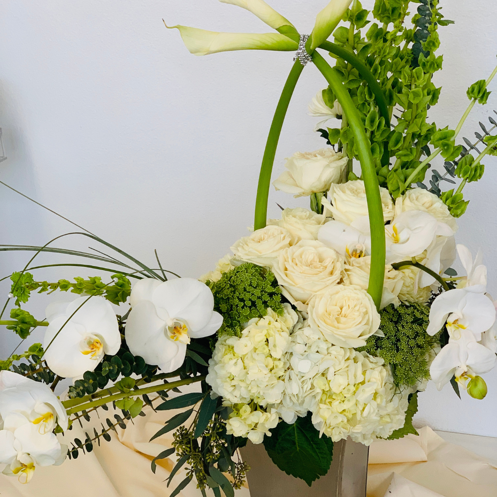 Modern White Flower Arrangement