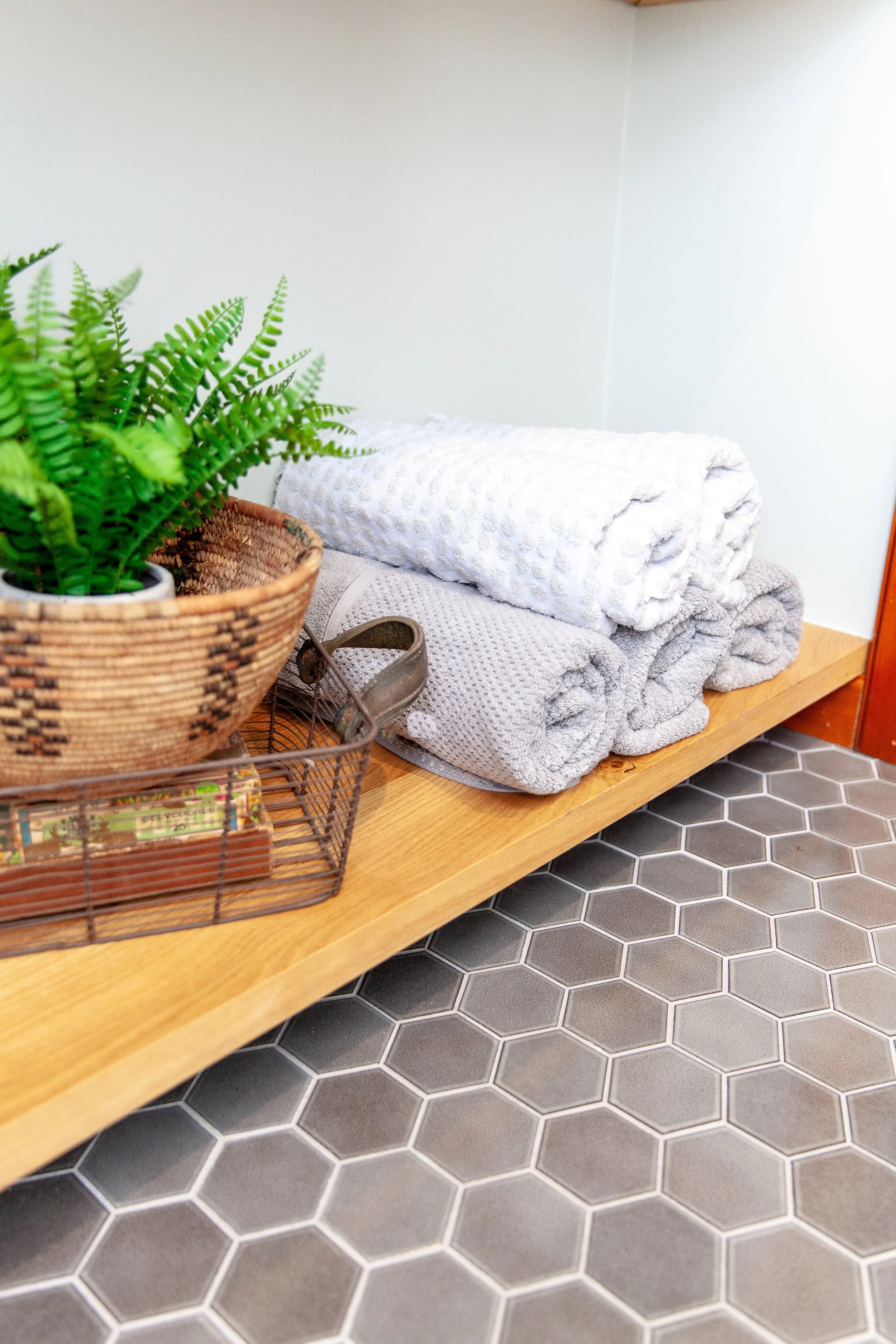 WHY TRUE — TRUE INTERIOR DESIGN