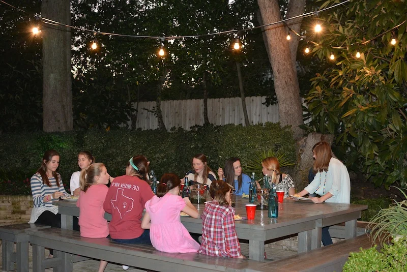 Get a Table — Neighbor's Table