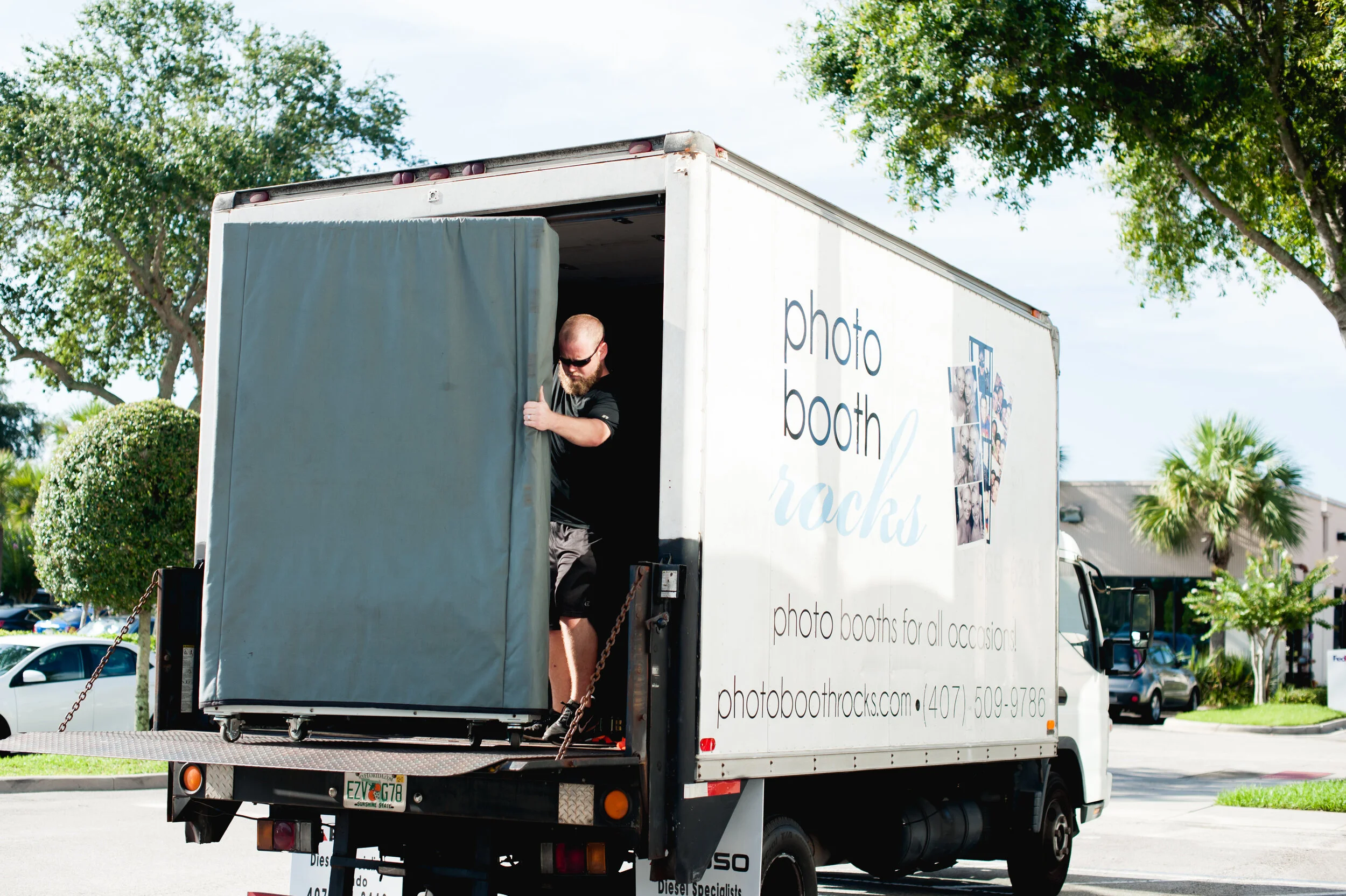 Photobooths — An affordable wedding venue or for all other occasions