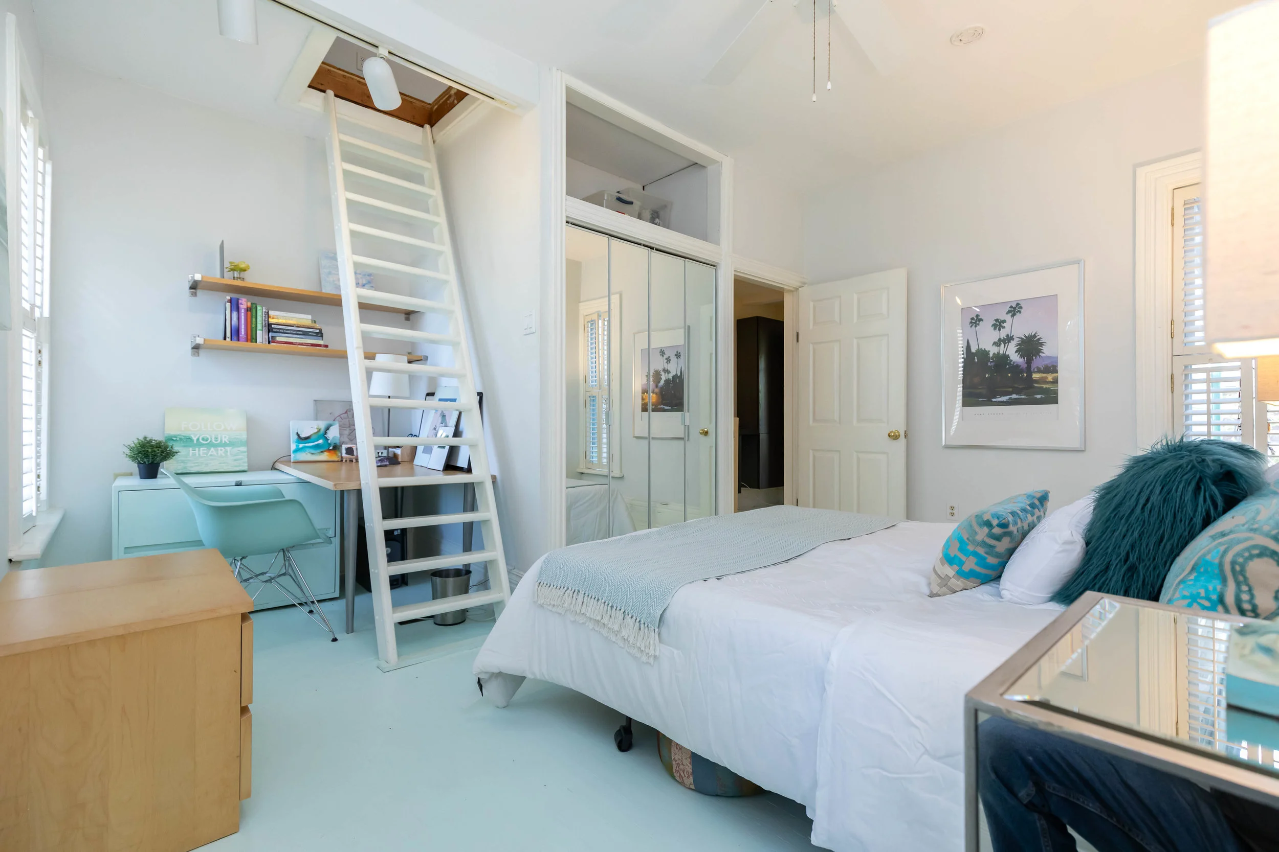 7 Cavell Ave