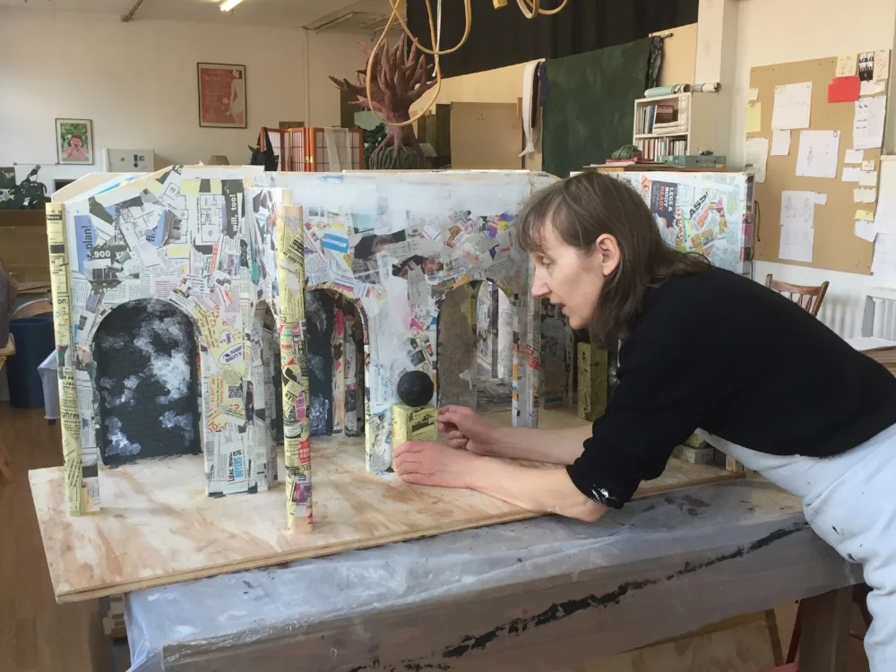Studio News from John, Part 13: Anatomy of a Set - Art Gallery — Signe ...