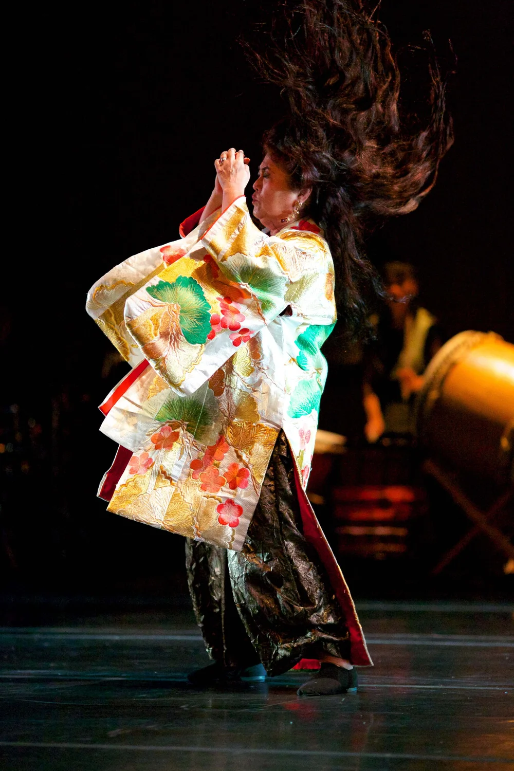 Brenda Wong Aoki & Mark Izu – Official Website