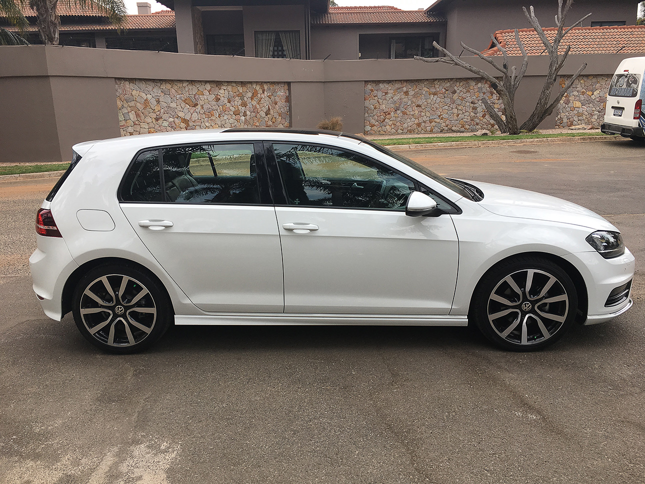 VW Golf VII R-Line Blue Motion TDI 2015 — Collectible Wheels