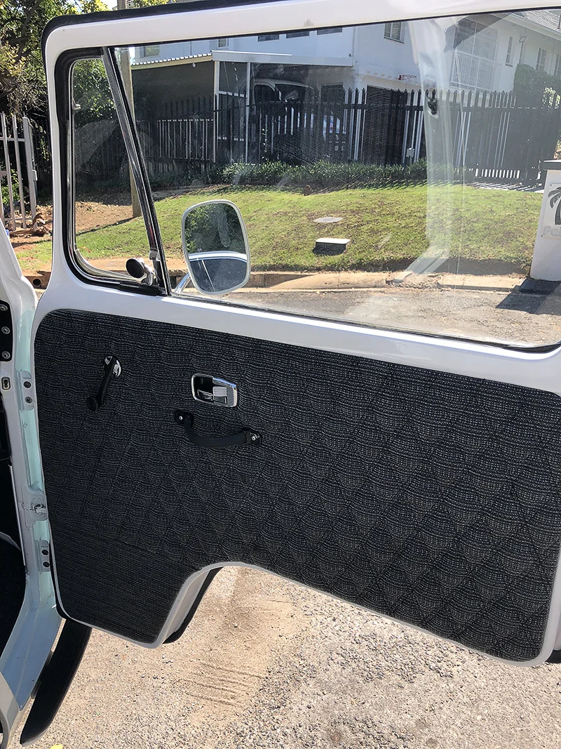 VW Bay Window Type 2 T2 Delux 1971 Model — Collectible Wheels