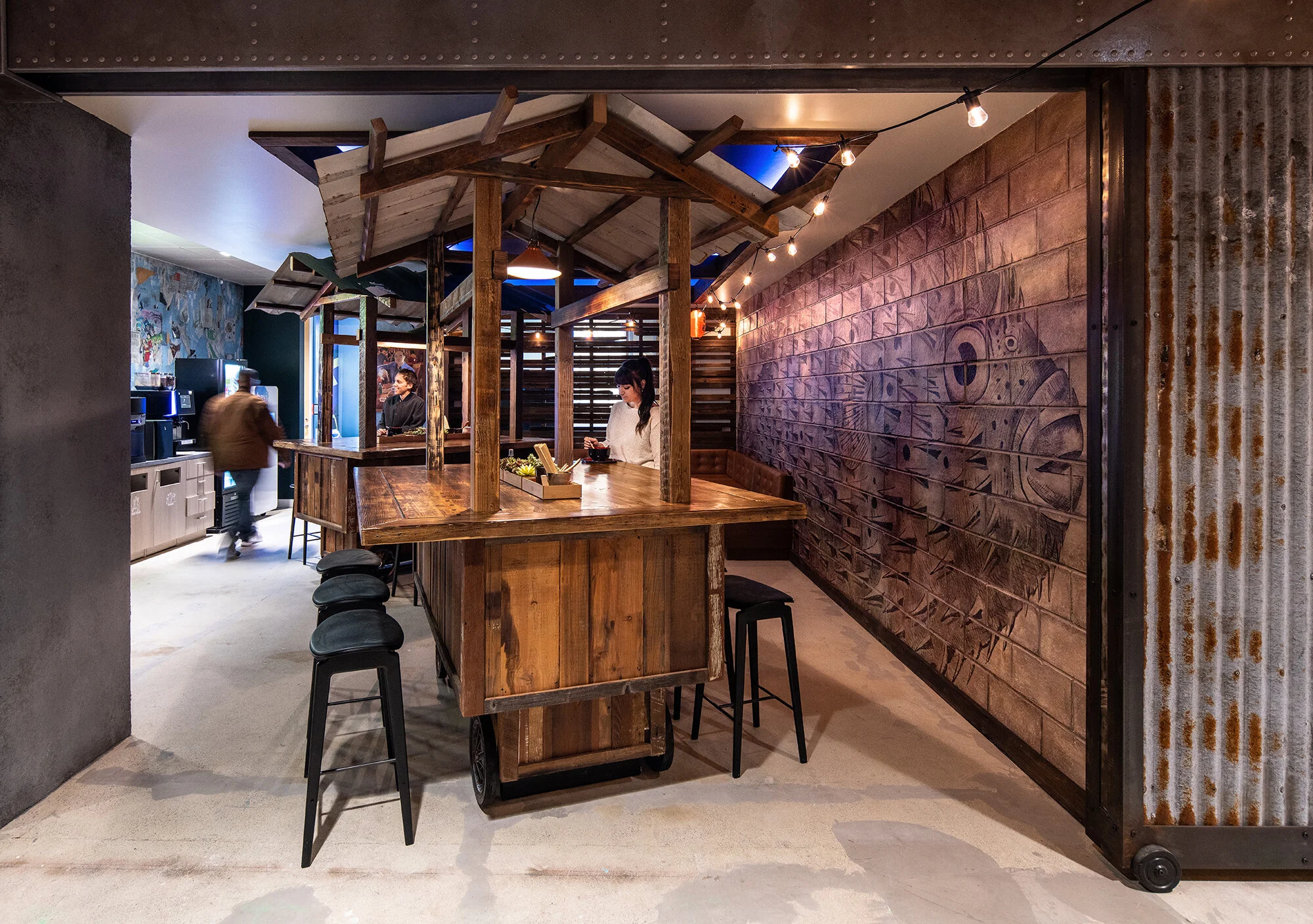 Crunchyroll | Headquarters — Muse & Co.