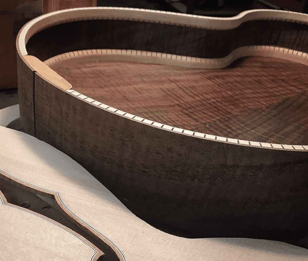 Tom Sands Guitars