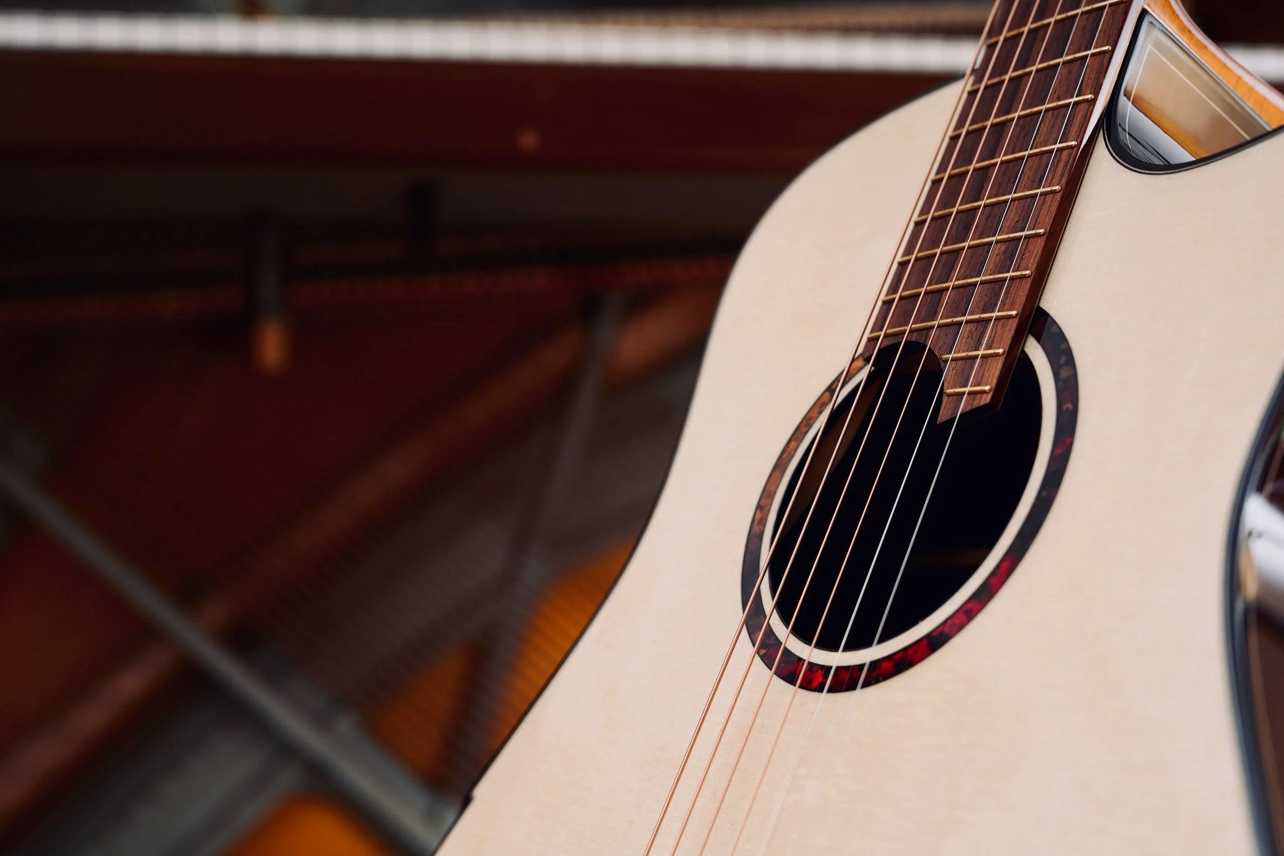 Tom Sands Guitars