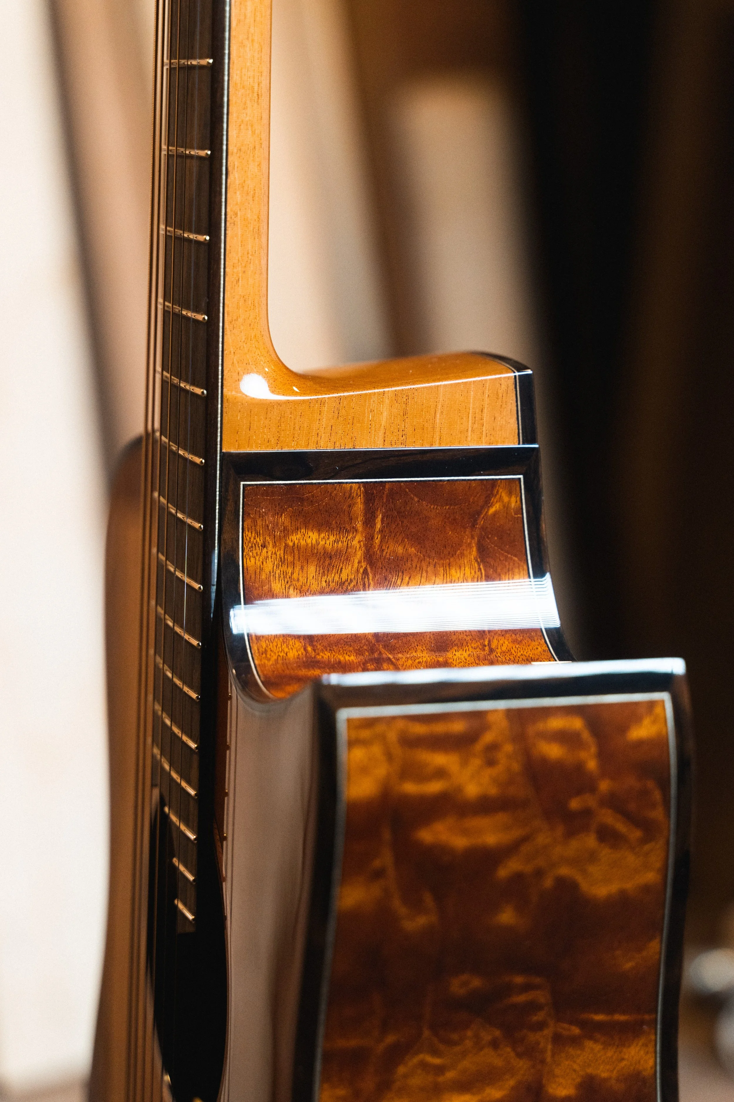 'Scarlett' - Mahogany / Redwood / Model S 12 — Tom Sands Guitars
