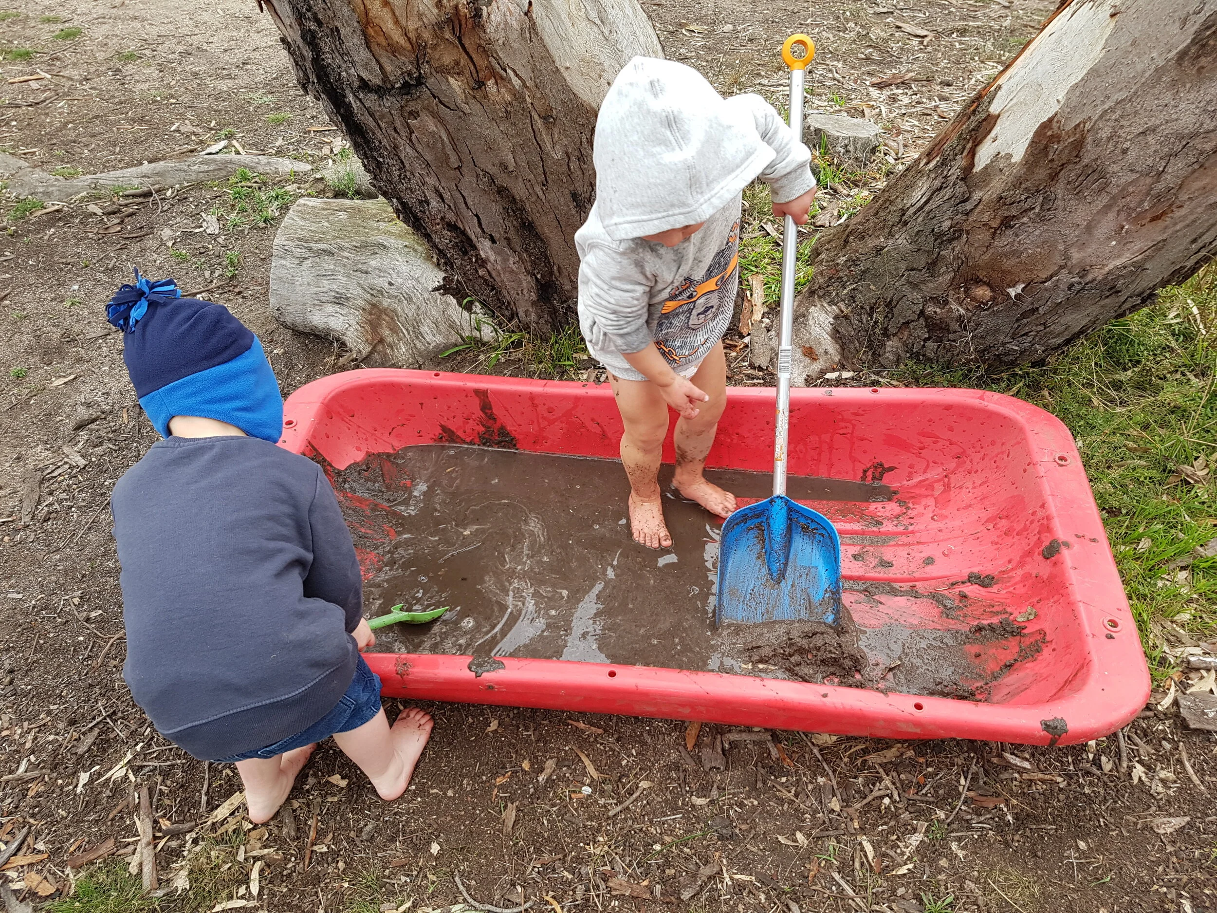 Outdoor Muddy Play Essentials - PART ONE — little bluebirds
