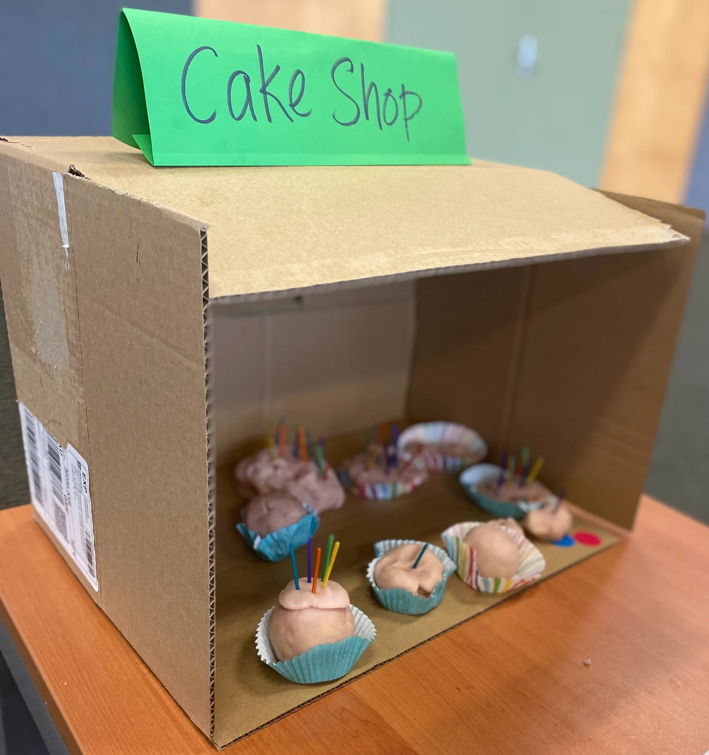 Playing at cupcakes — little bluebirds