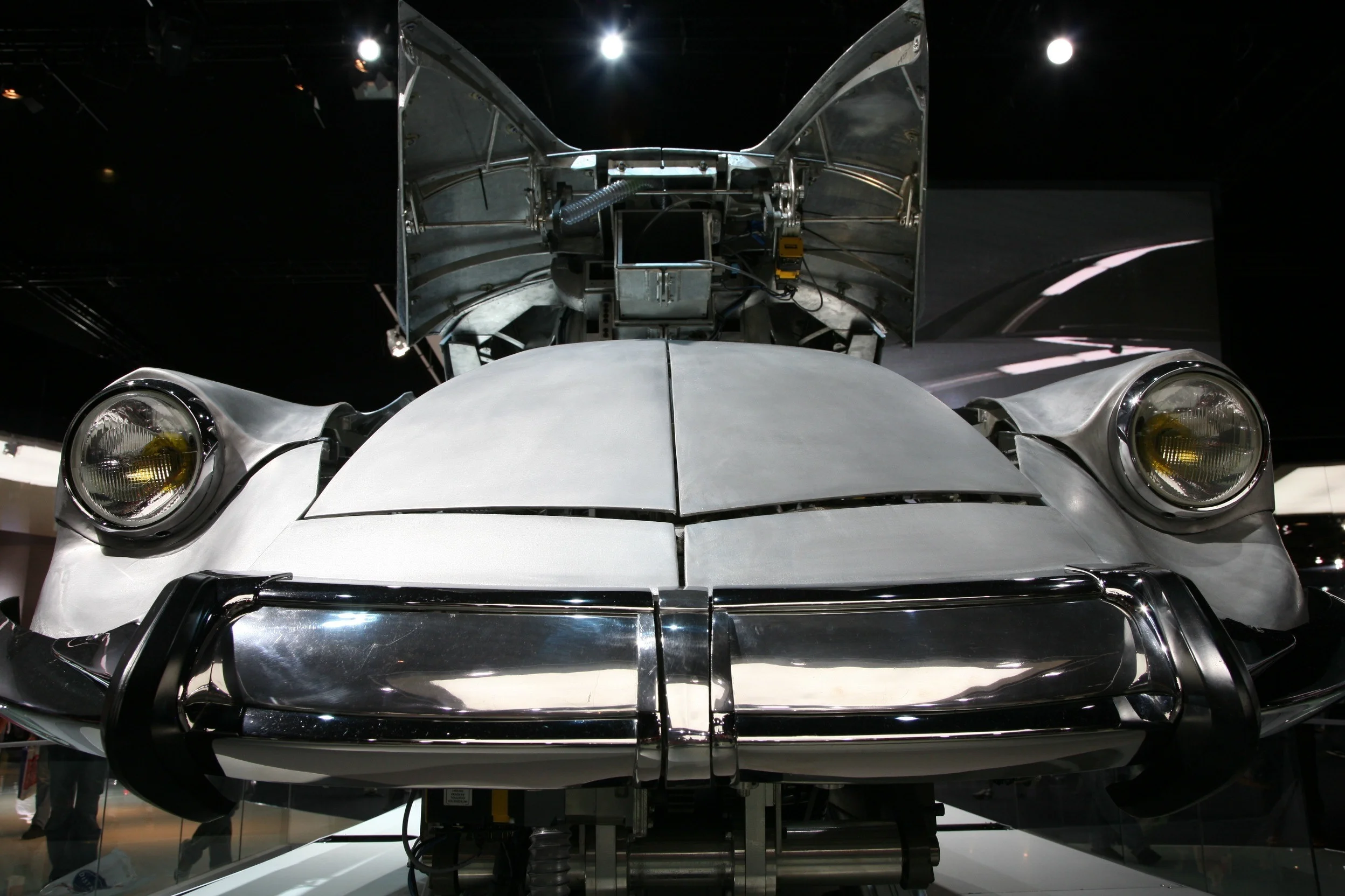 Totemobile — Chico MacMurtrie