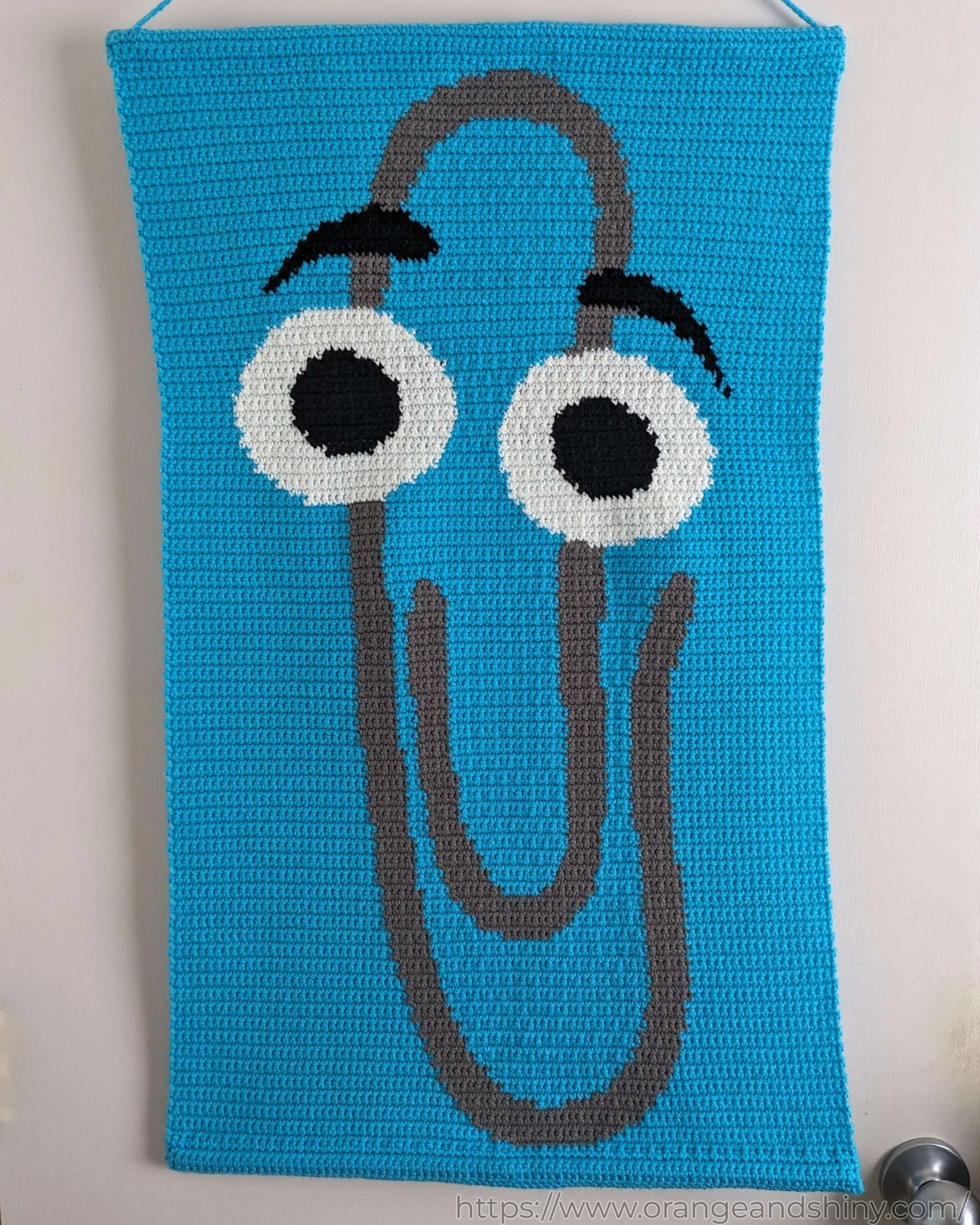 Crochet Clippy Tapestries — Orange & Shiny