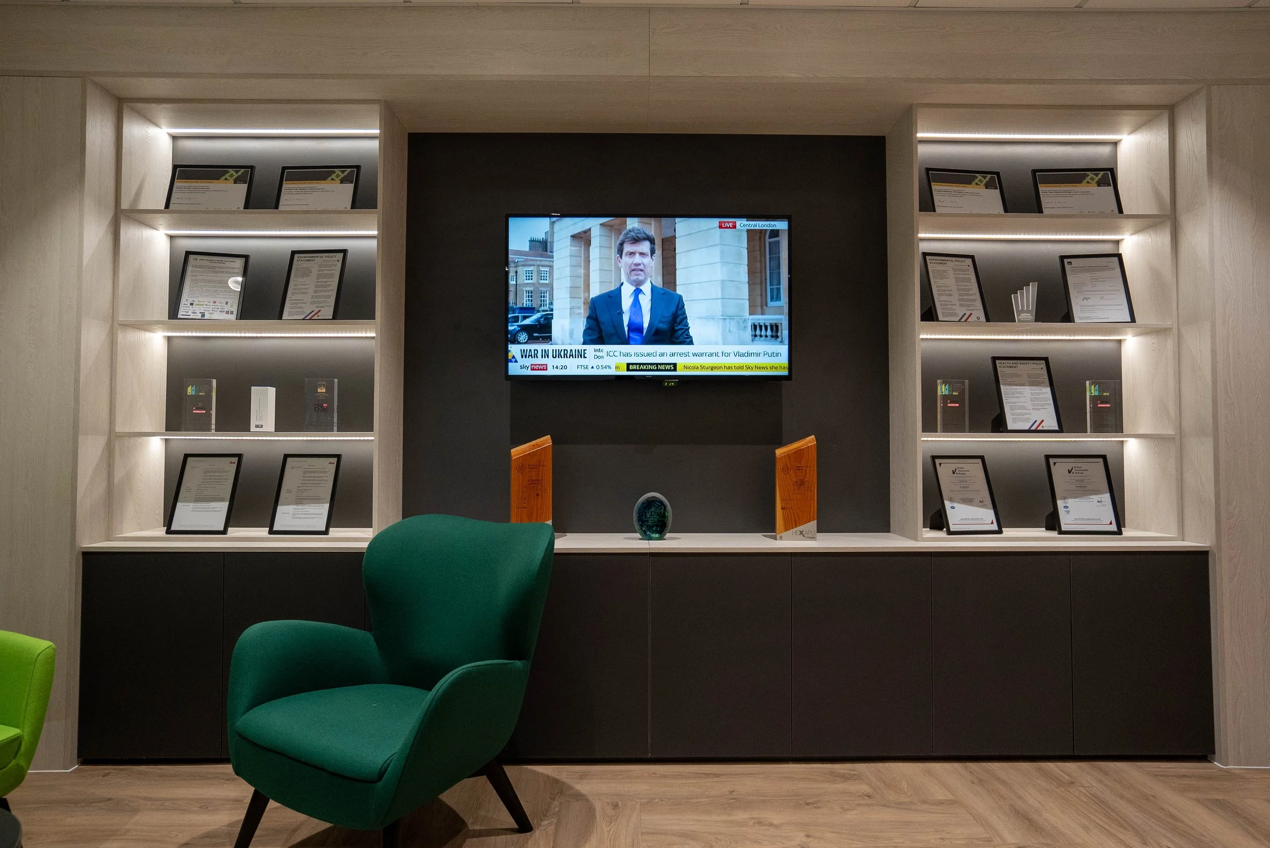 Barratt Homes | Absolute Commercial Interiors