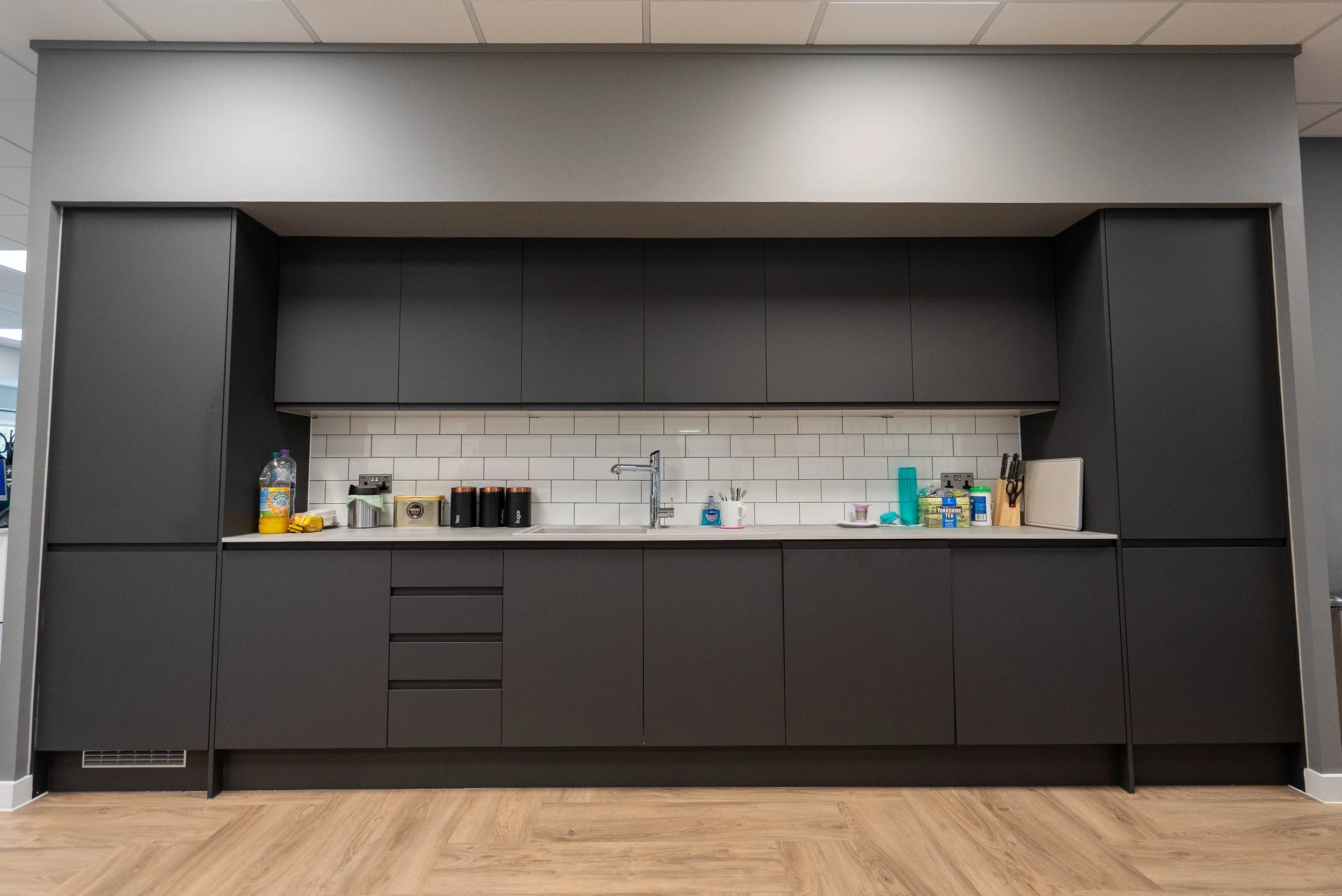Barratt Homes | Absolute Commercial Interiors
