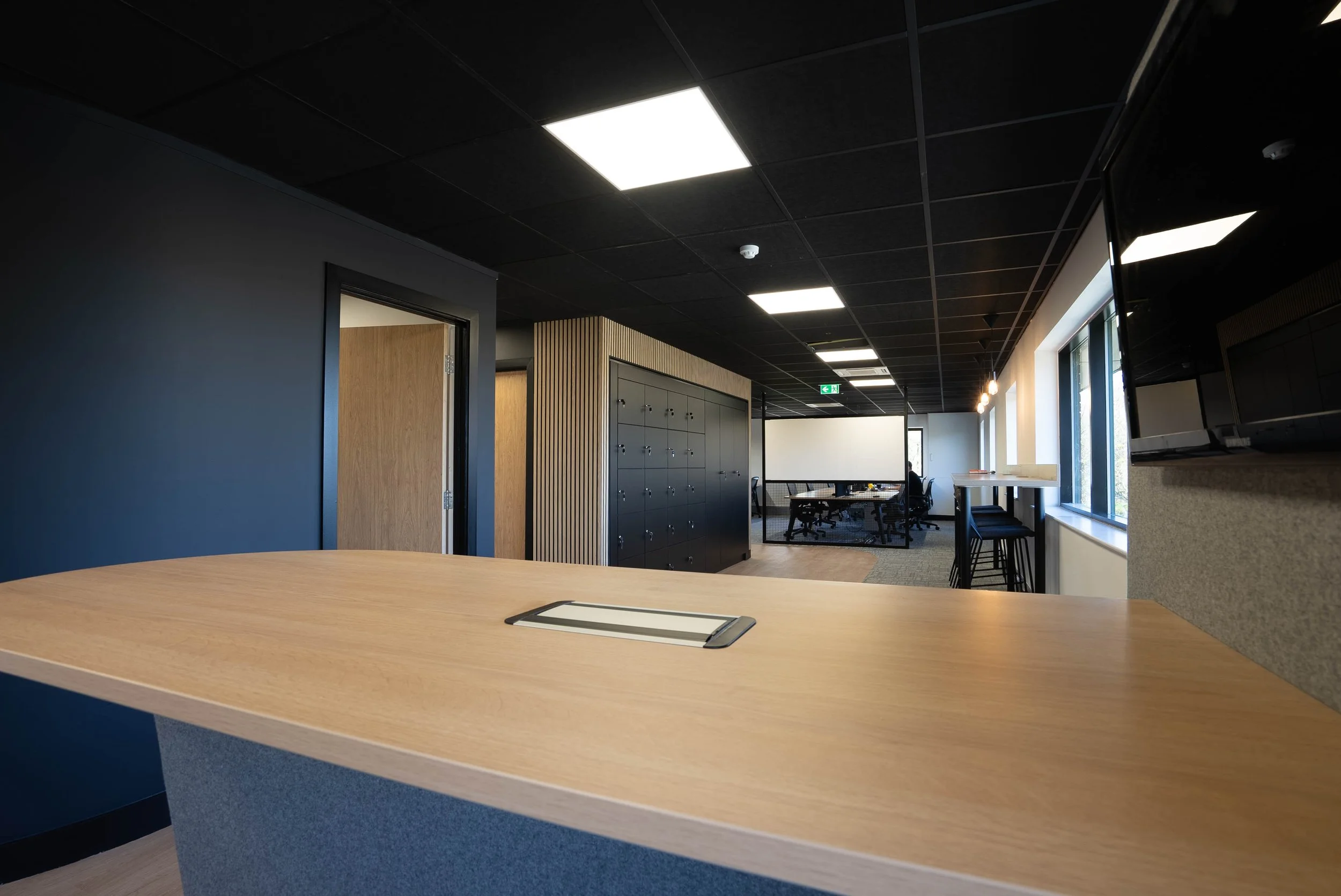 Curve Digital | Absolute Commercial Interiors