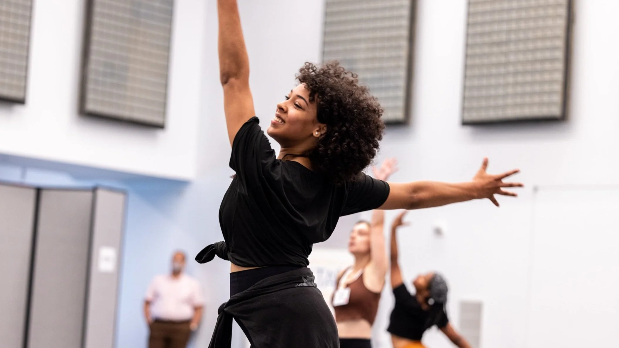 DANCE OUT: HAMILTON STYLE - A workshop for groups — Open Jar Institute
